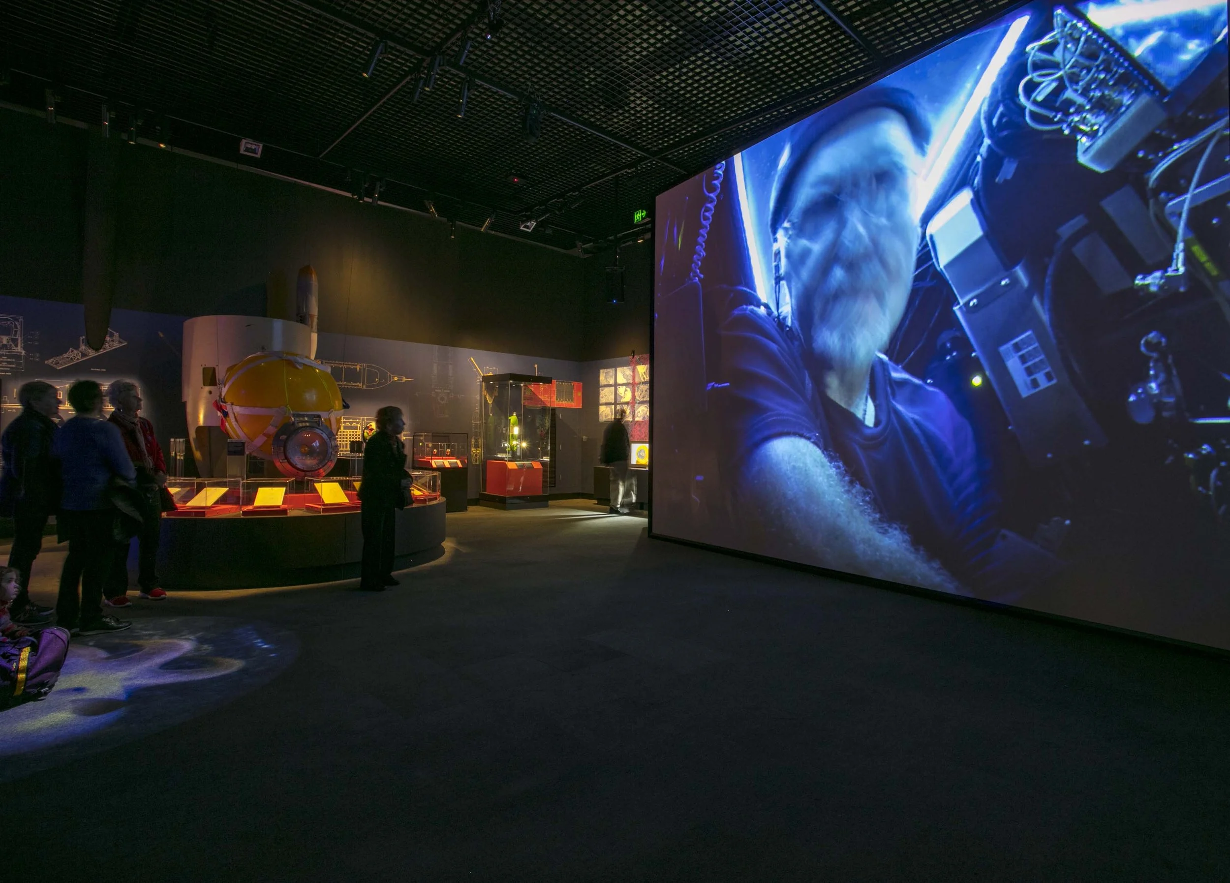 Major New Exhibition James Cameron – CHALLENGING THE DEEP opens in ...