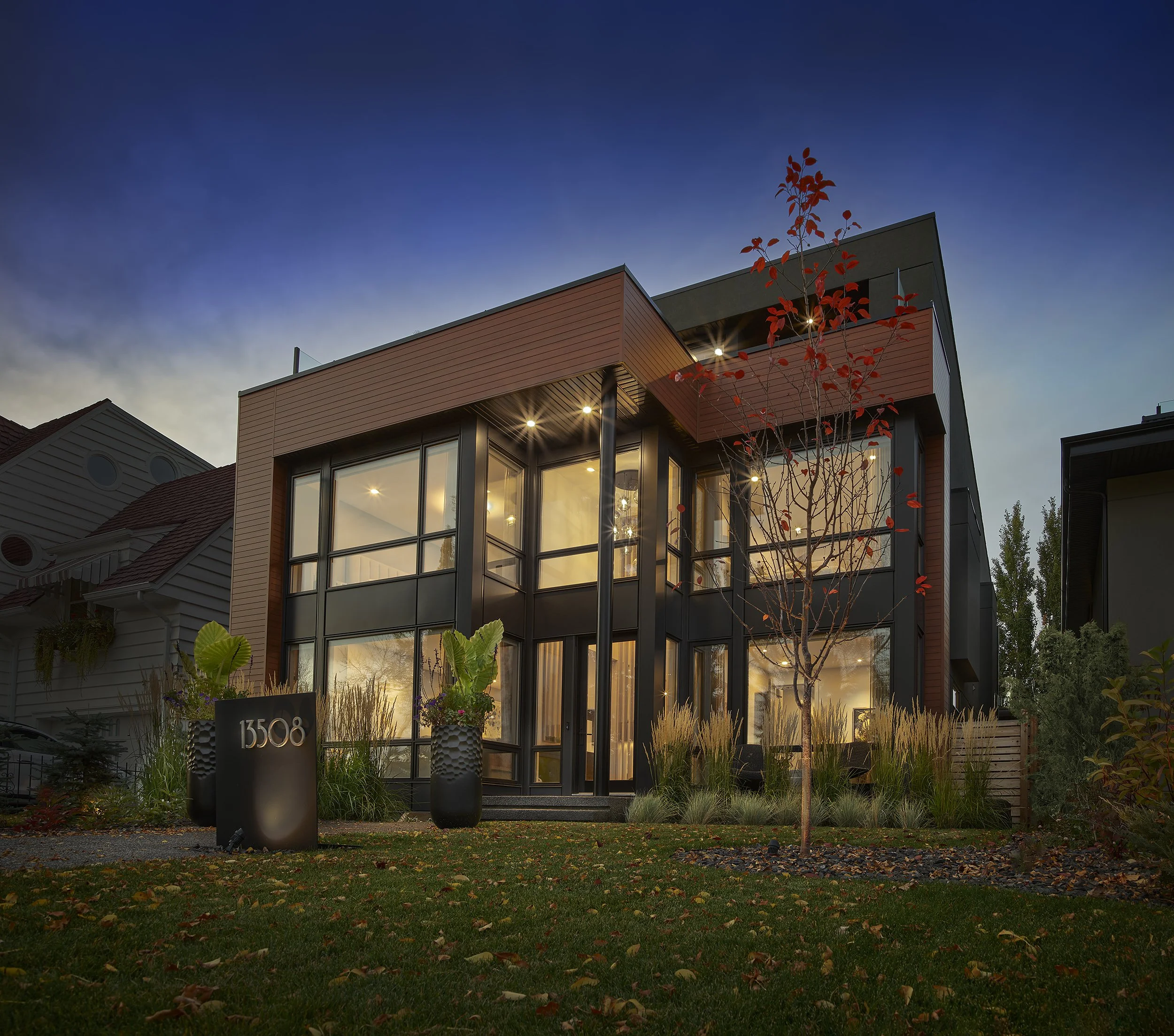 Custom Home Builders Edmonton | Urbis Infill Homes