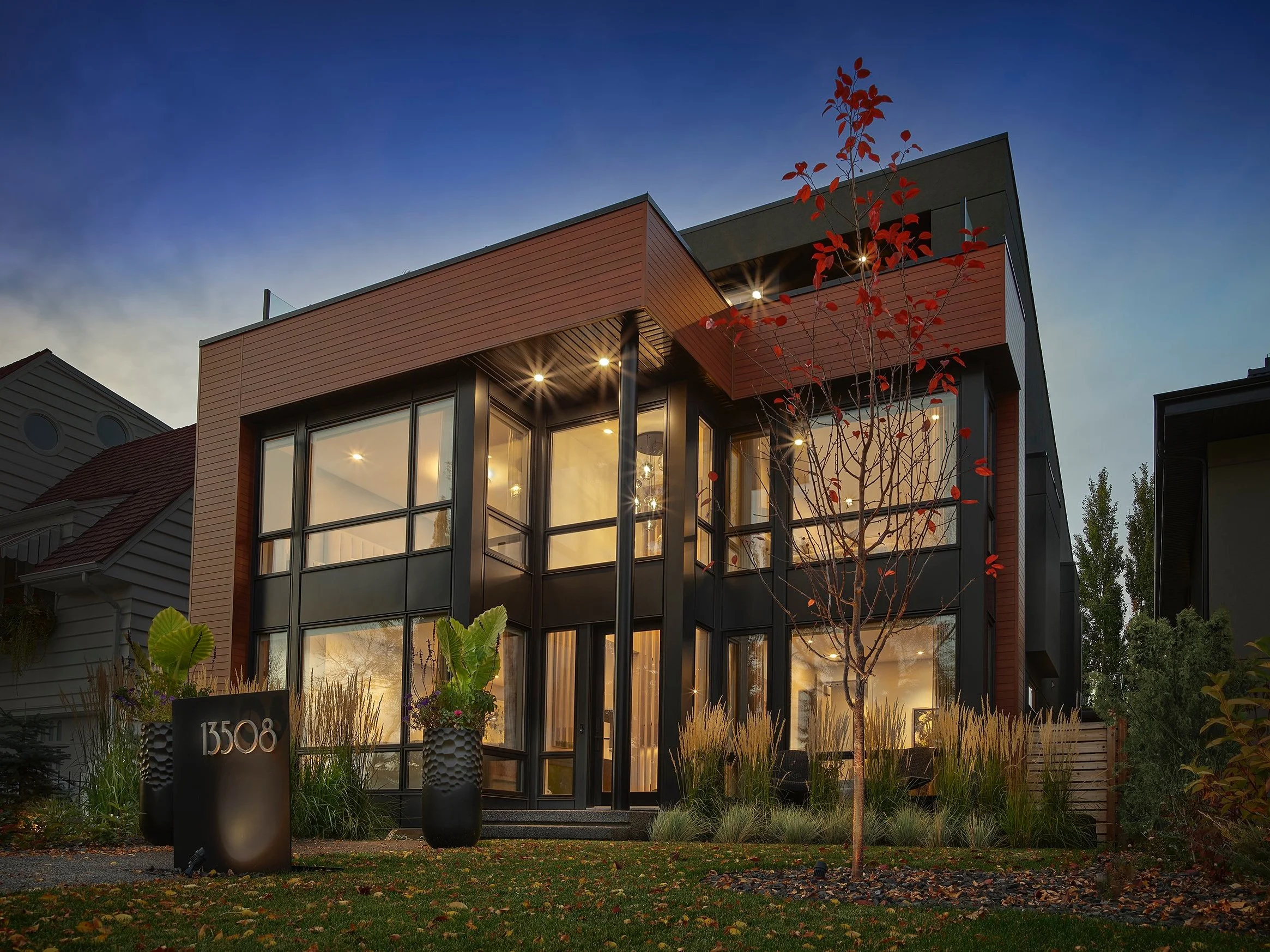 Custom Home Builders Edmonton | Urbis Infill Homes