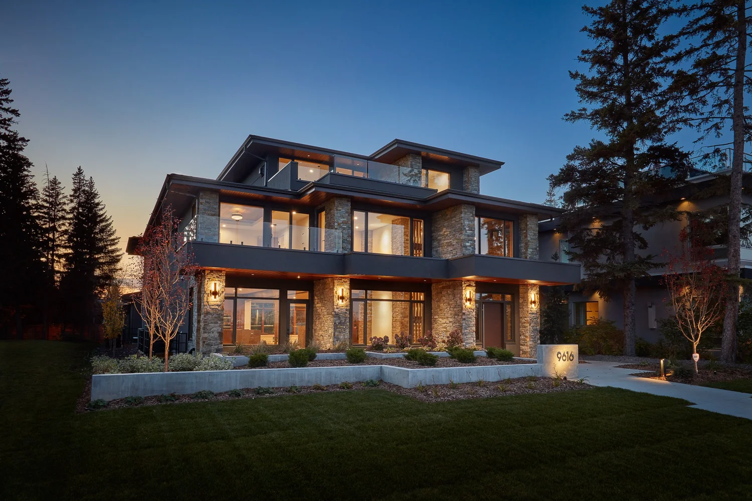 Custom Home Builders Edmonton | Urbis Infill Homes