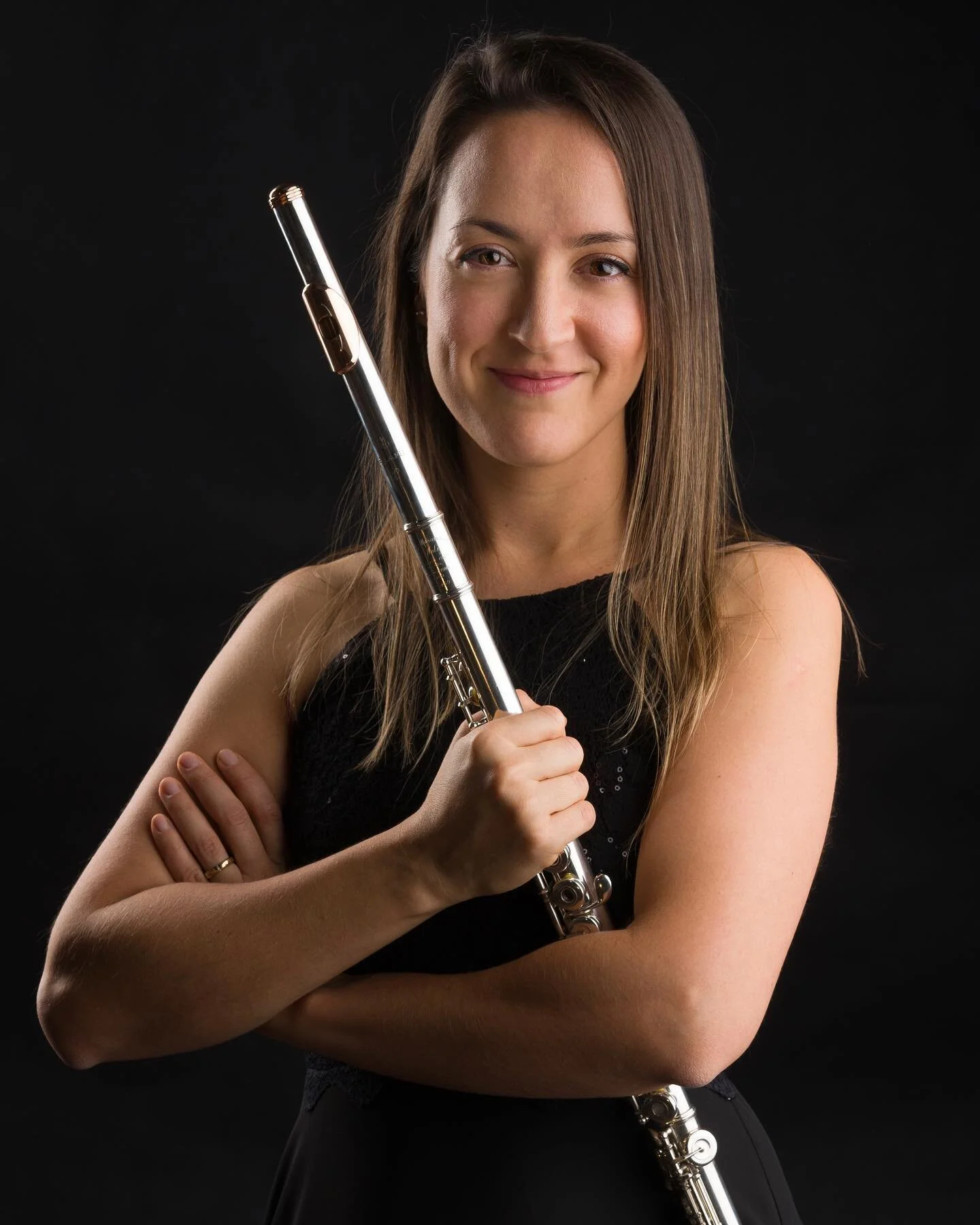 Ana Laura Dominguez — Flutist