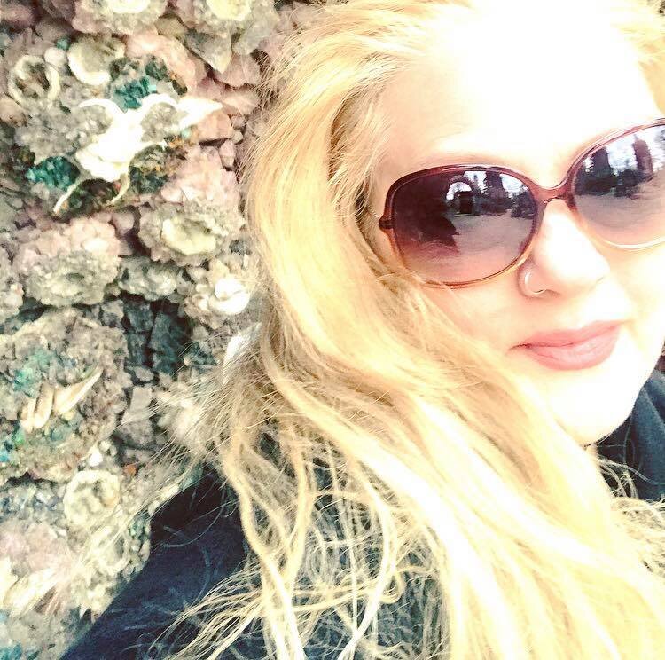 ARCHITECTS — Beast Women