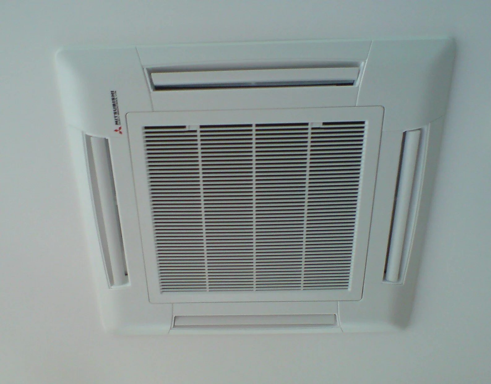 Aircon Installation Beerwah | Residential | Commercial — Green Earth ...