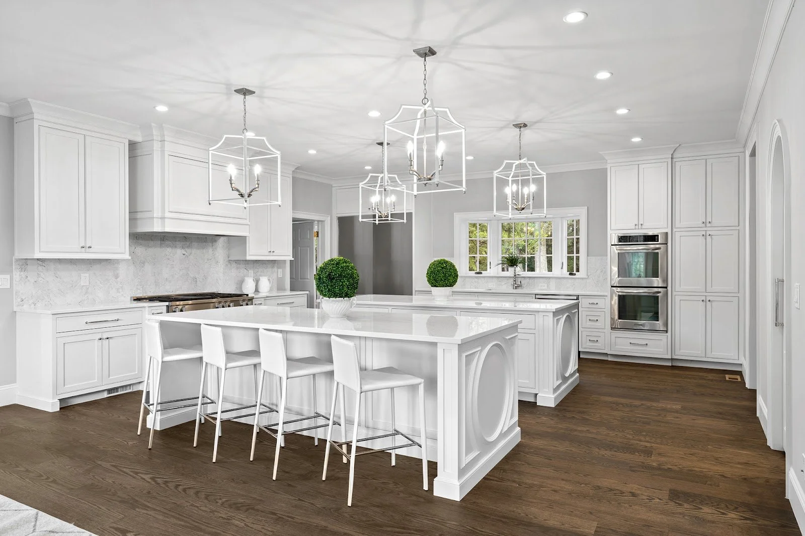 The Great White Kitchen — VNTG Place