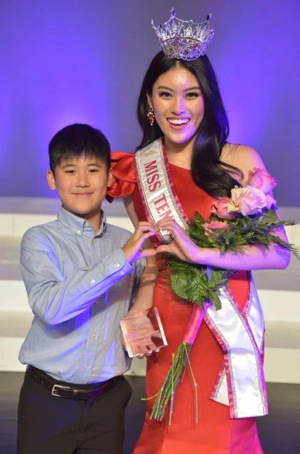 Miss Tennessee Teen Volunteer & Miss Iris Tennessee Teen Volunteer ...