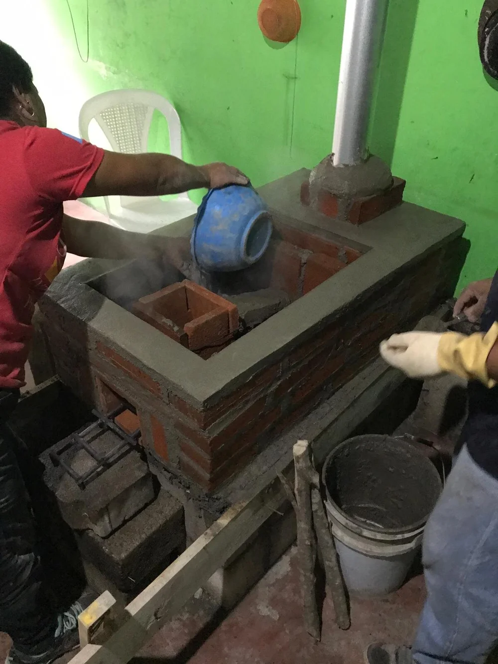 Build a Justa stove — StoveTeam International