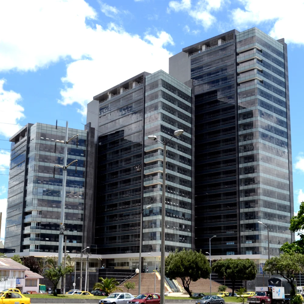 Paralelo 108 — Contexto Urbano