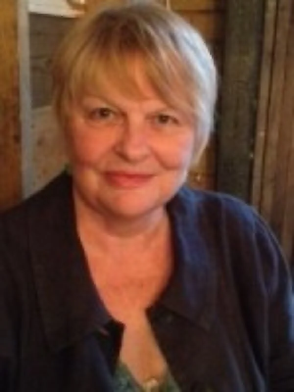 Joyce Cosgrove's Instagram, Twitter & Facebook on IDCrawl