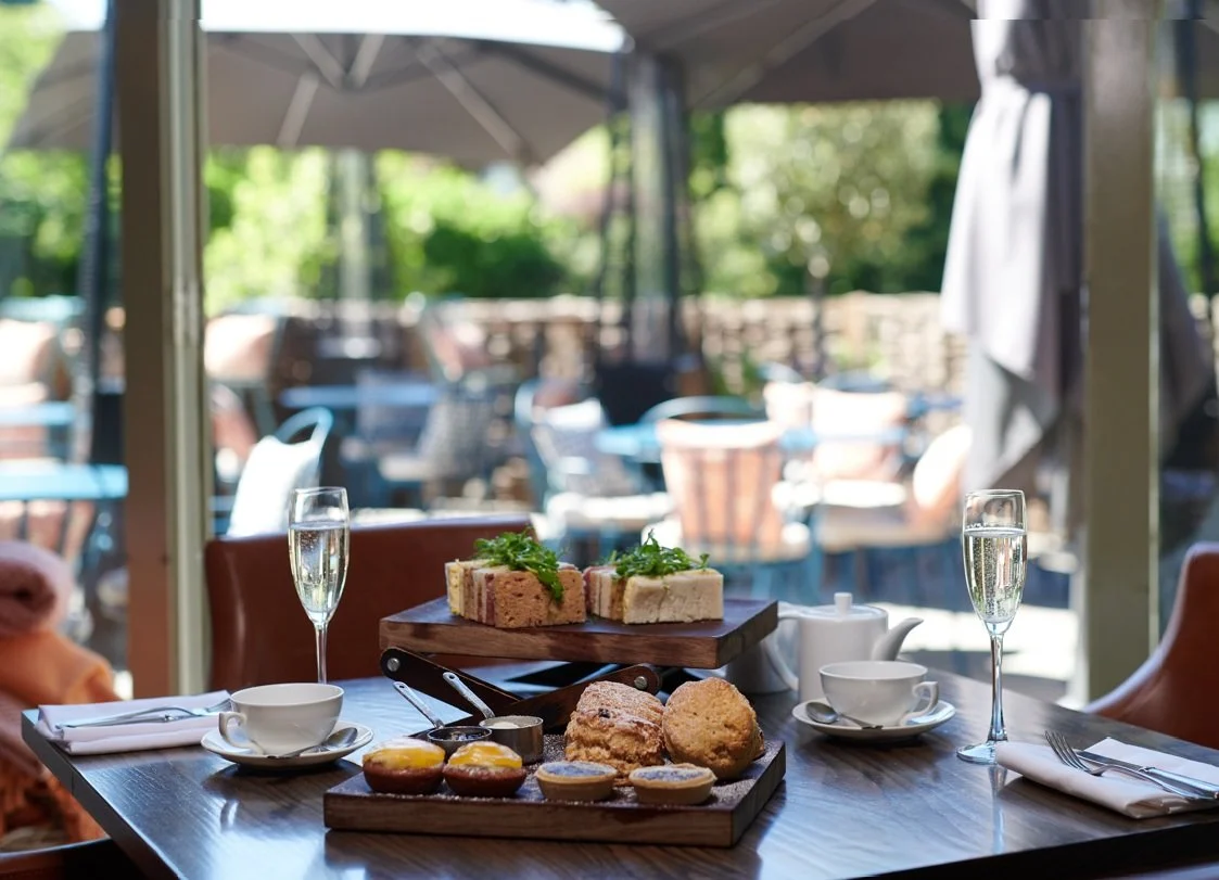 Spaces at The Waverley Inn in Weybridge for events, group dining ...