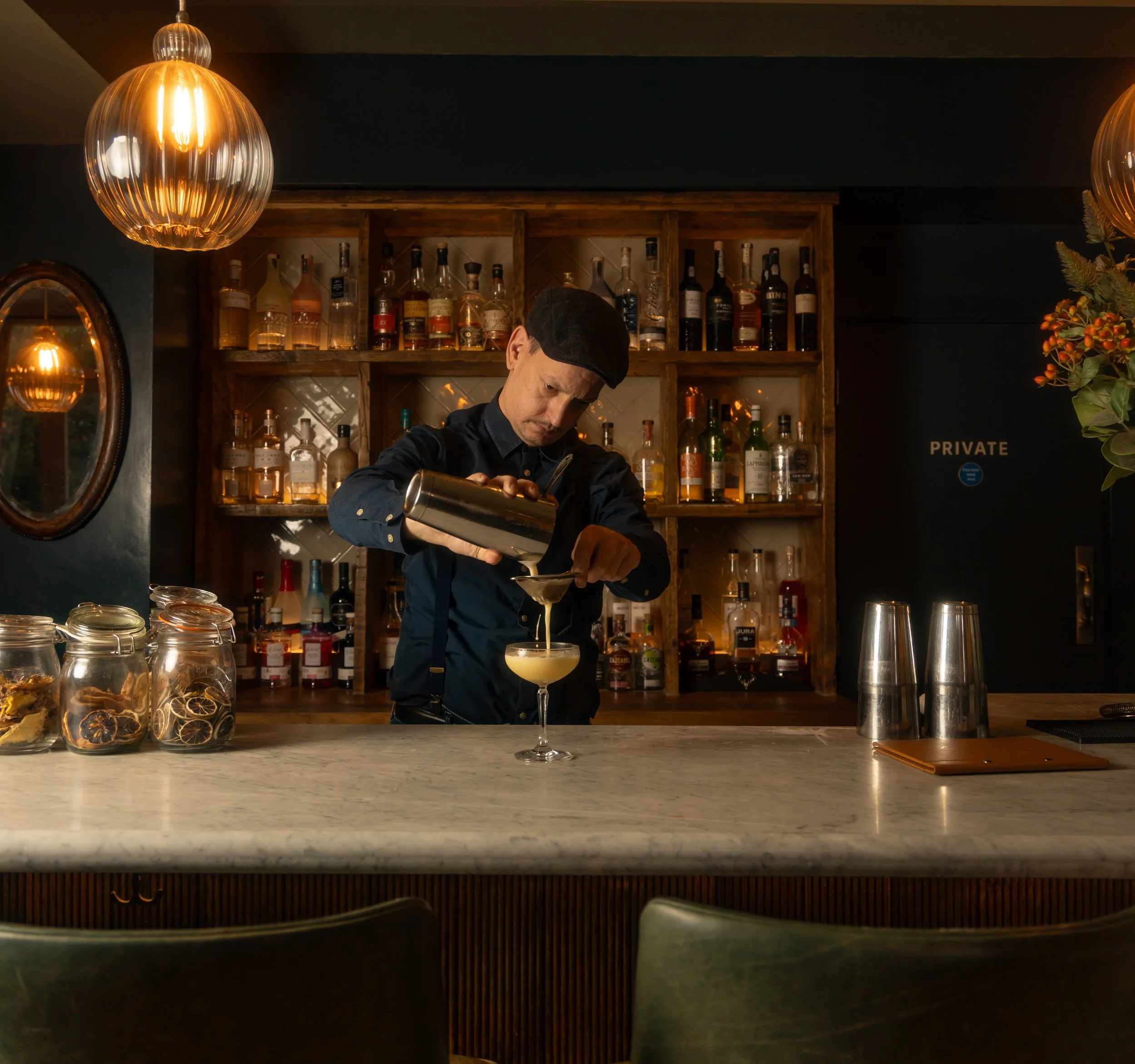 Gallery - The Waverley Inn Restaurant & Bar in Weybridge, Surrey