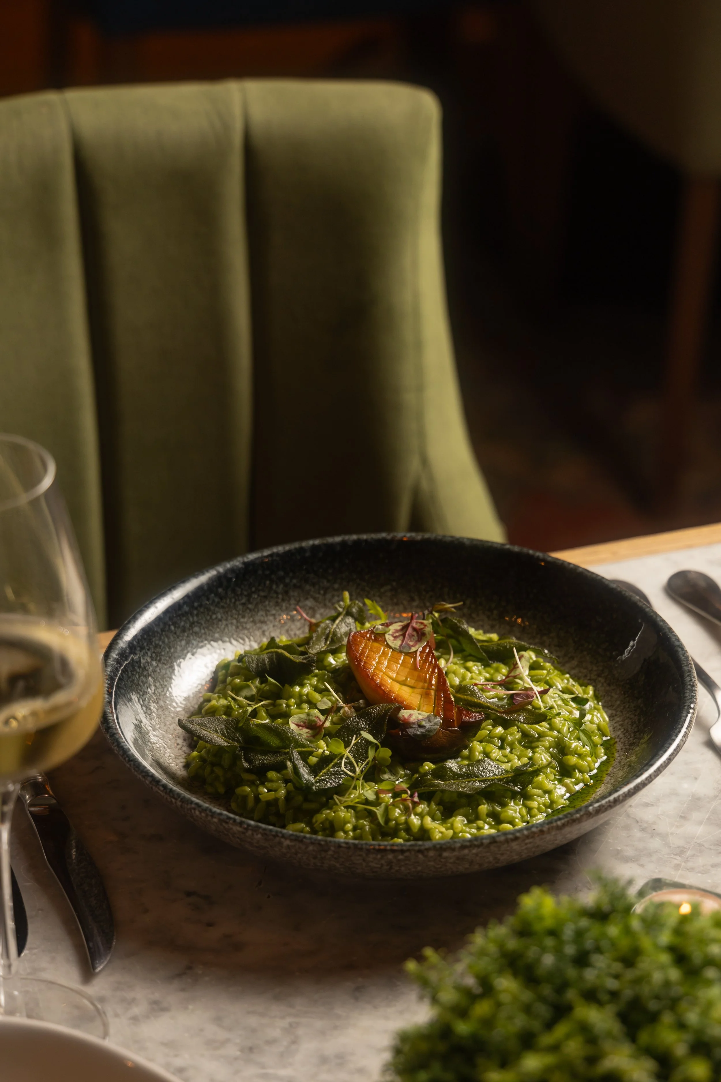 The Waverley Inn Restaurant and Bar in Weybridge, Surrey