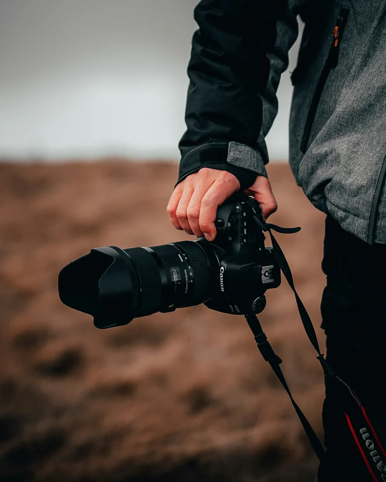 Photography Essentials: My Everyday Carry & Camera Gear Guide: What's ...