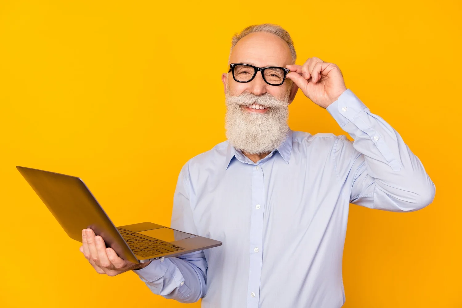 Tech Coaches | Teaching Older Adults Technology