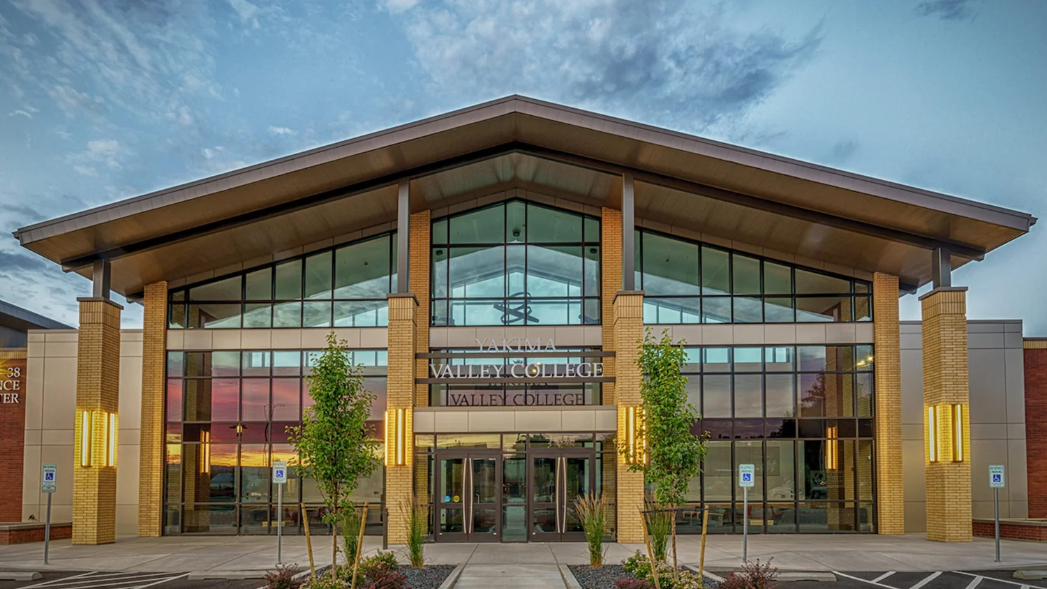 STOLLER LIGHTING — lighting and site furniture representative in Seattle