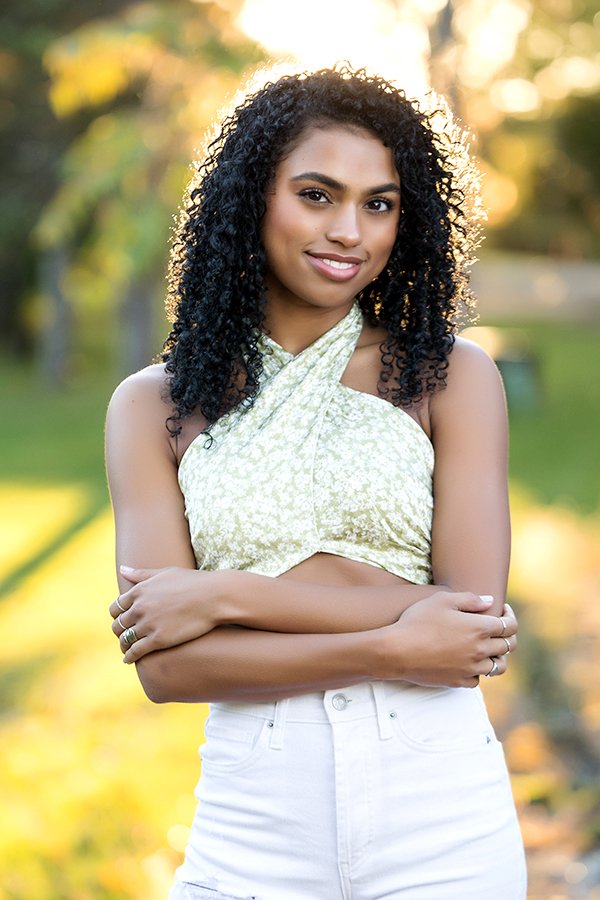 Featured Senior Session | Sarah Jane Photography — SENIOR STYLE GUIDE