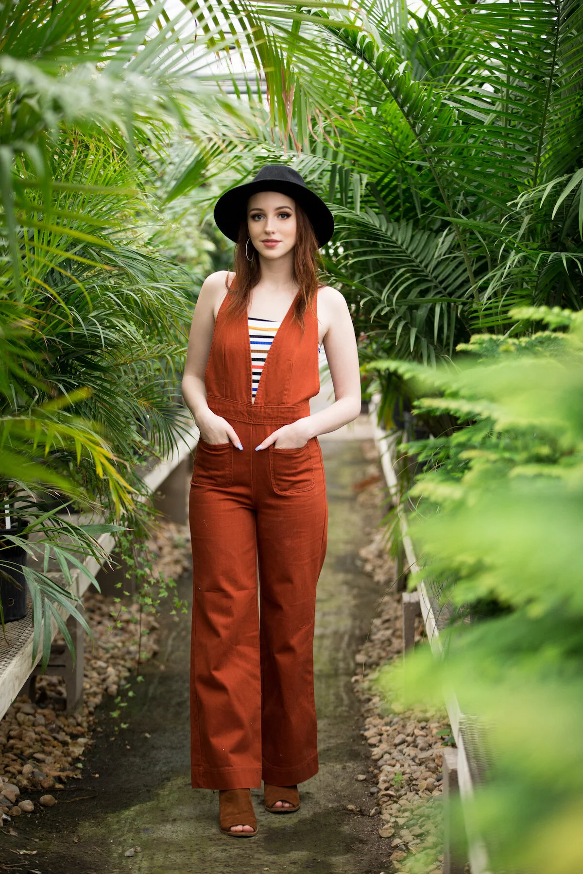 2018 HOT 100 Winner | Sarah Monson Photography — SENIOR STYLE GUIDE