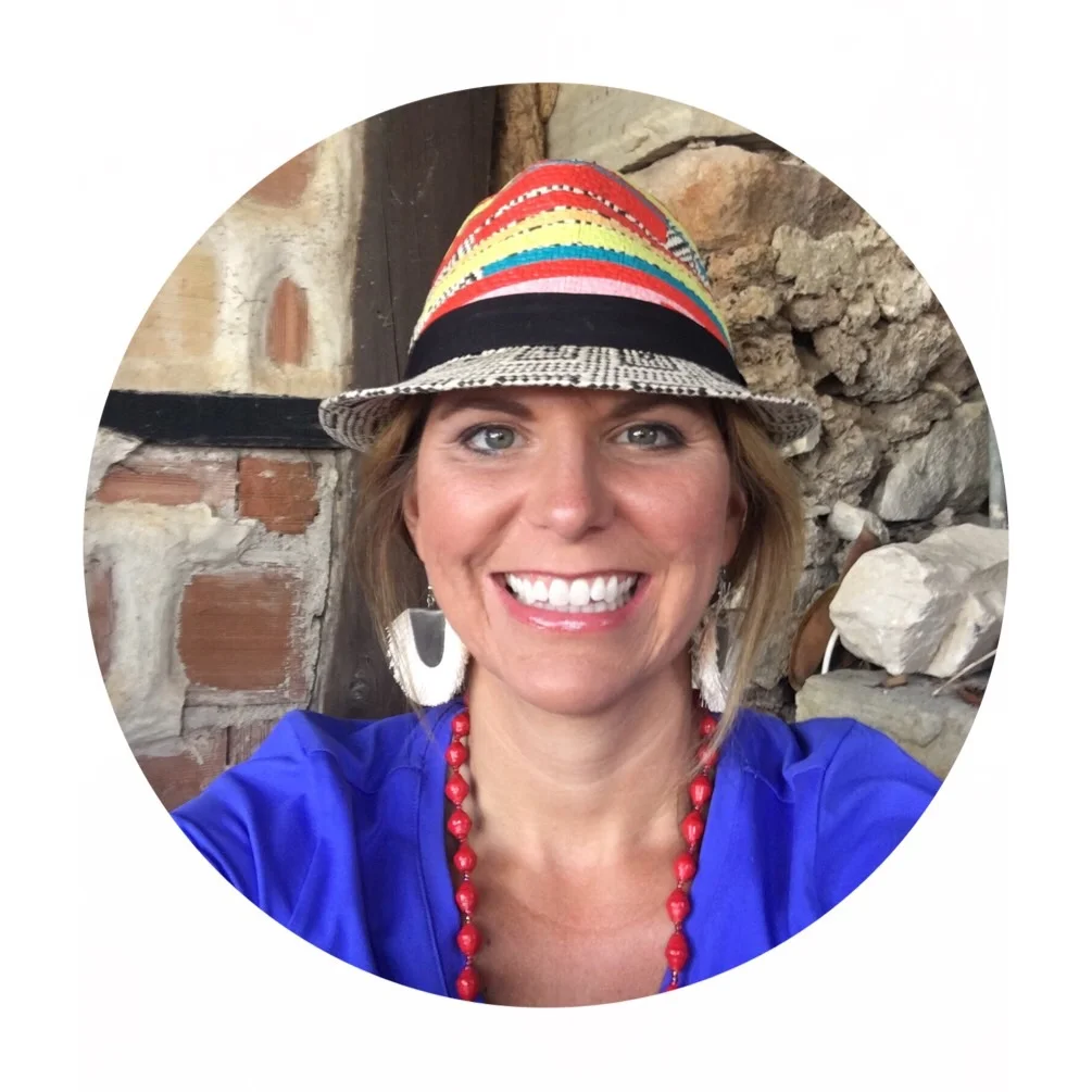 Episode 22: Living Abroad with a Diagnosis with Ashley McCartney