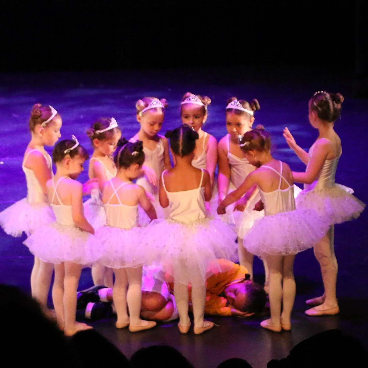 Dance Center | Monique van der Roer