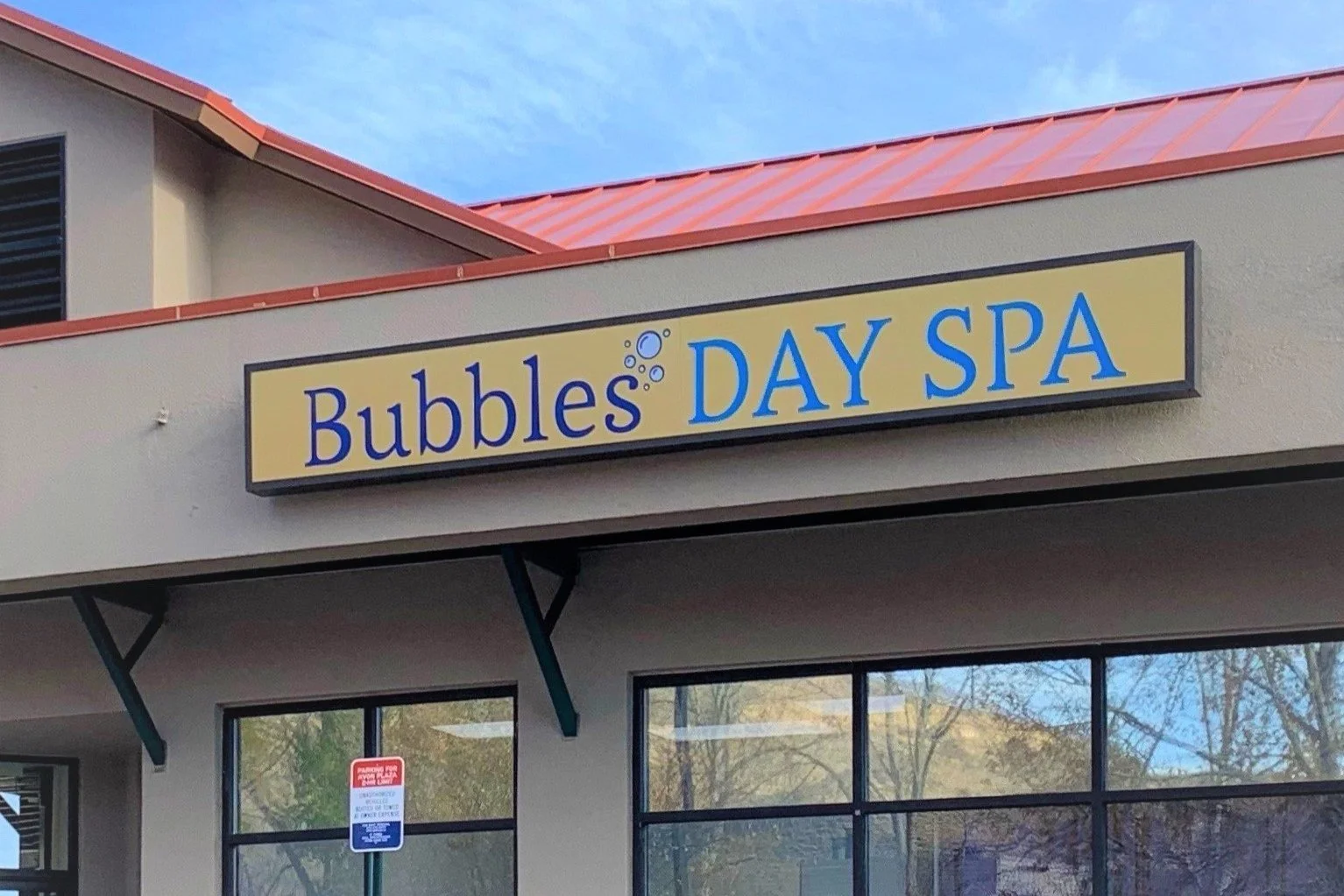 Bubbles Day Spa