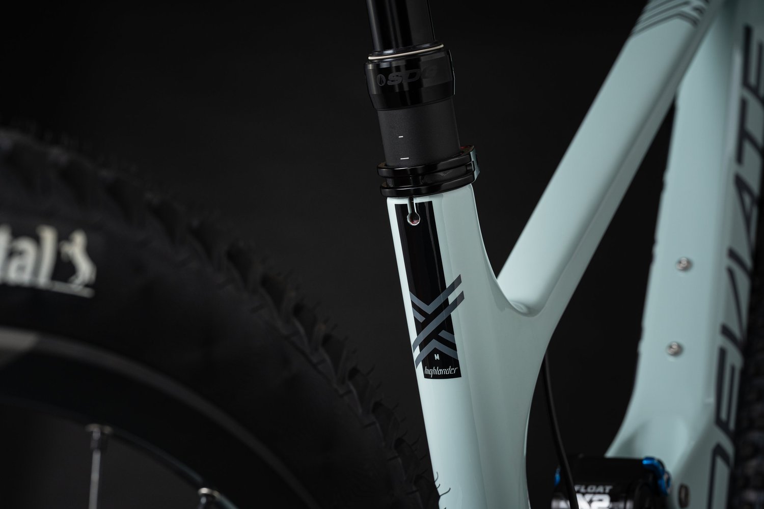 Highlander II Carbon Trail Bike | Deviate Cycles — Deviate Cycles ...