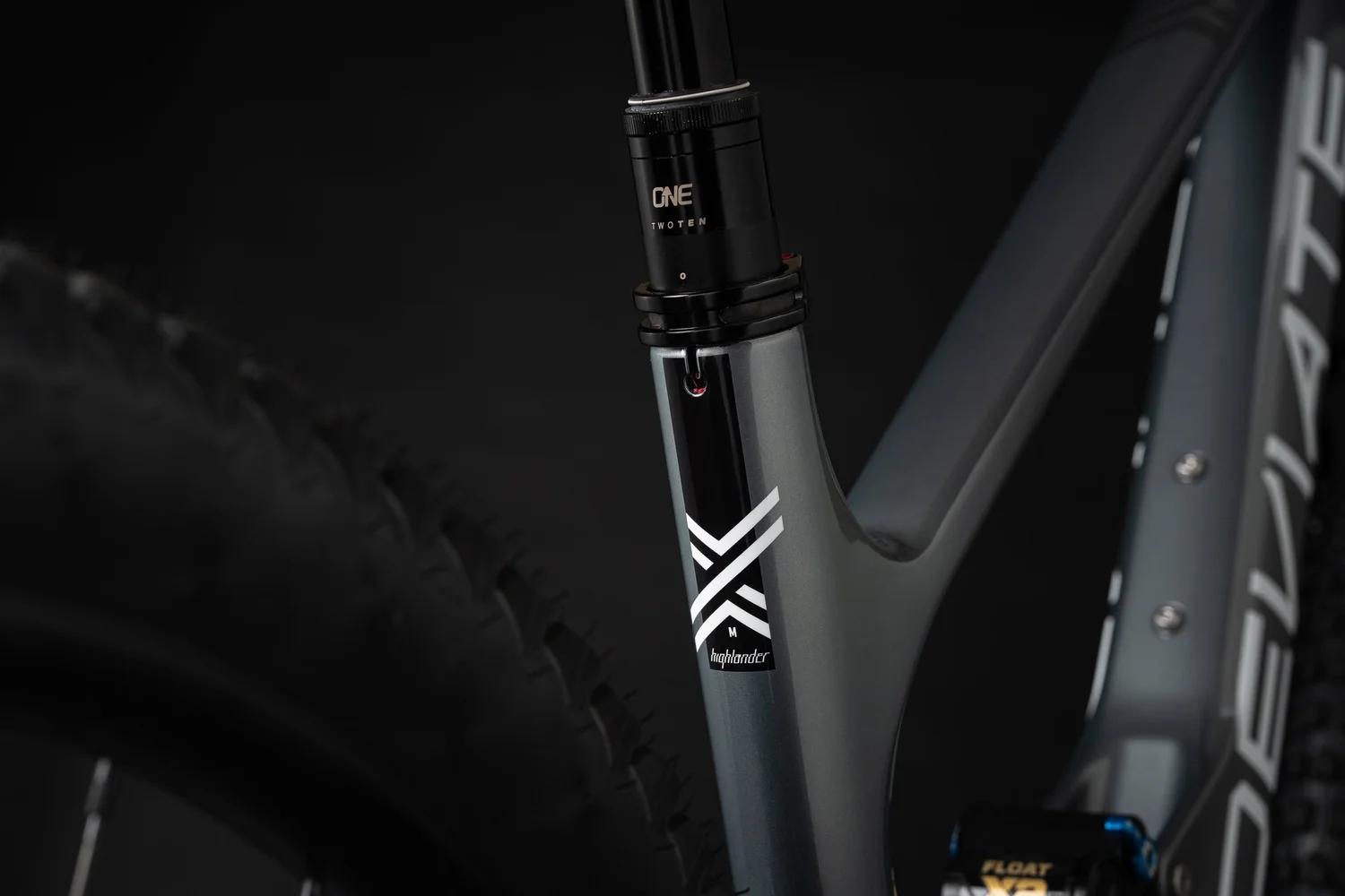 Highlander II Carbon Trail Bike | Deviate Cycles — Deviate Cycles ...