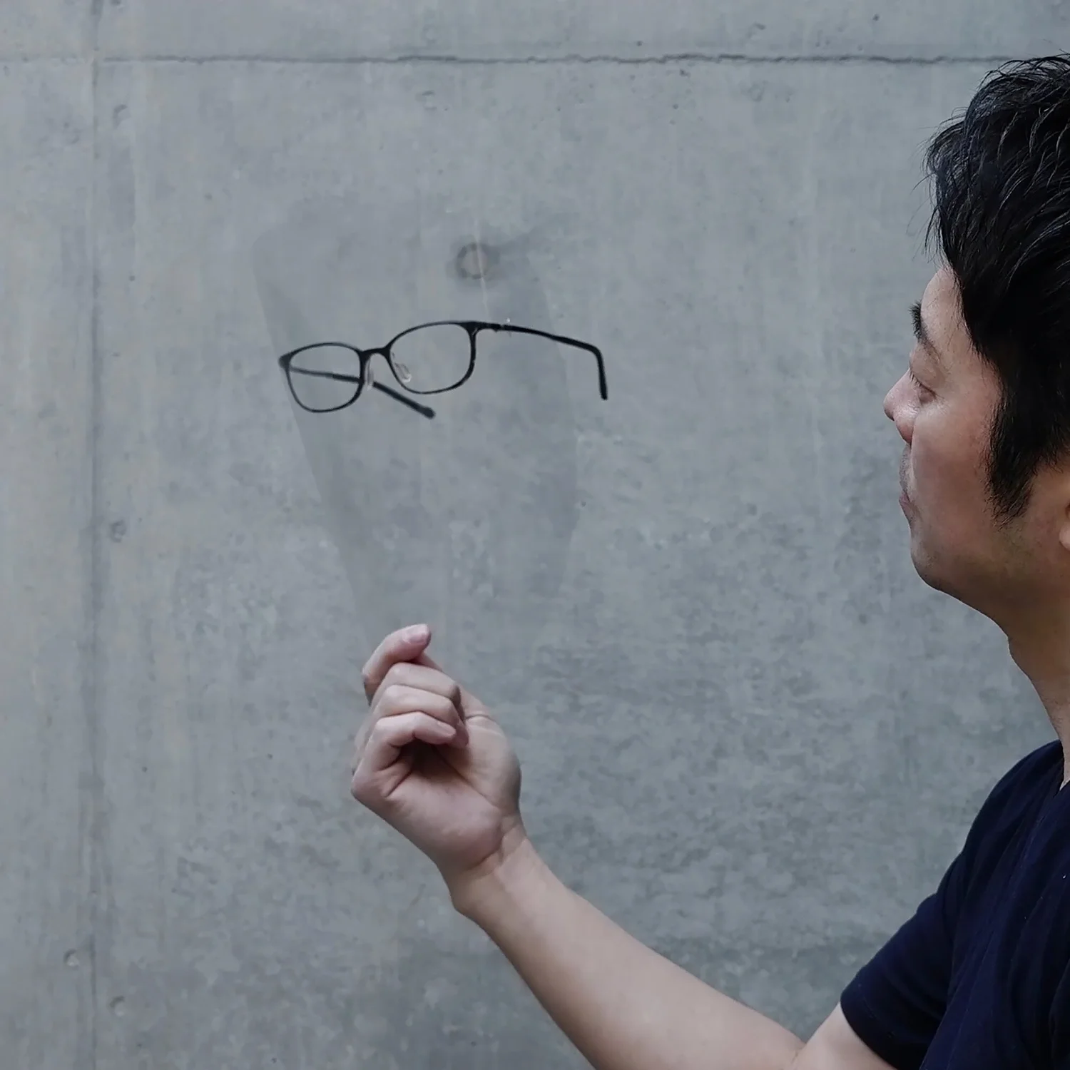 Easy-to-make FACE SHIELD by Tokujin Yoshioka — IDREIT® | interior ...
