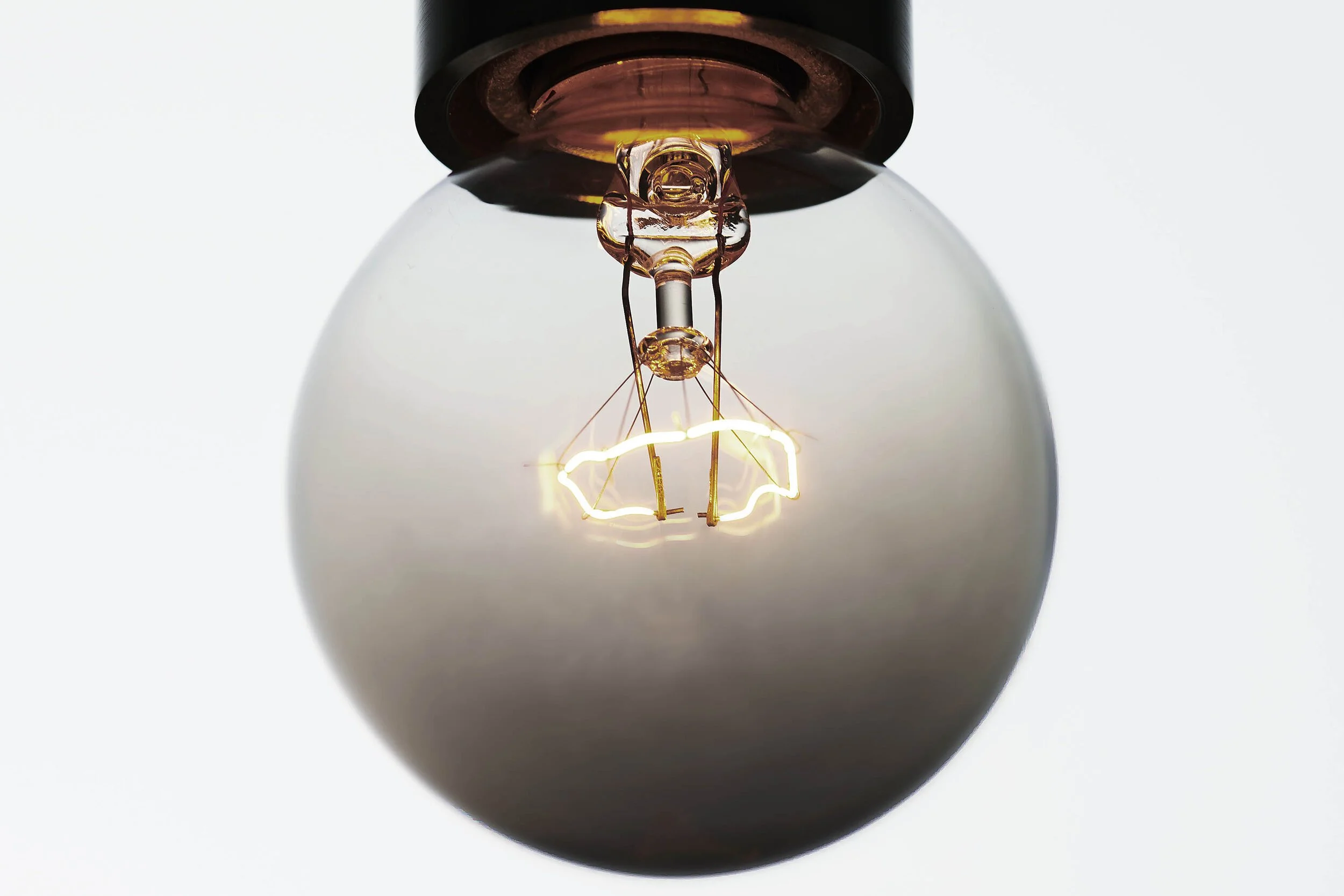NEW LIGHT POTTERYによるオリジナルの白熱電球「FILAMENT」 — IDREIT® | interior design ...