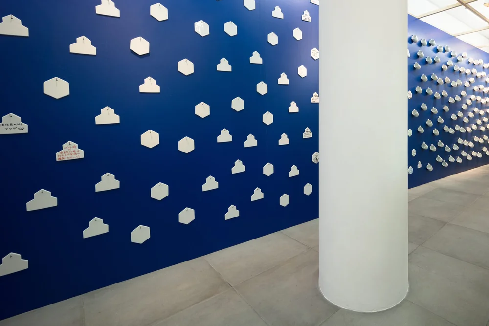 Hasami Exhibition AIMO KOIMO by DO.DO. — IDREIT® | interior design magazine