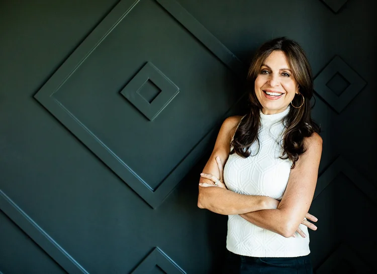 Lisa Bevere: Empowering Women, Spiritual Wisdom, and Impactful ...