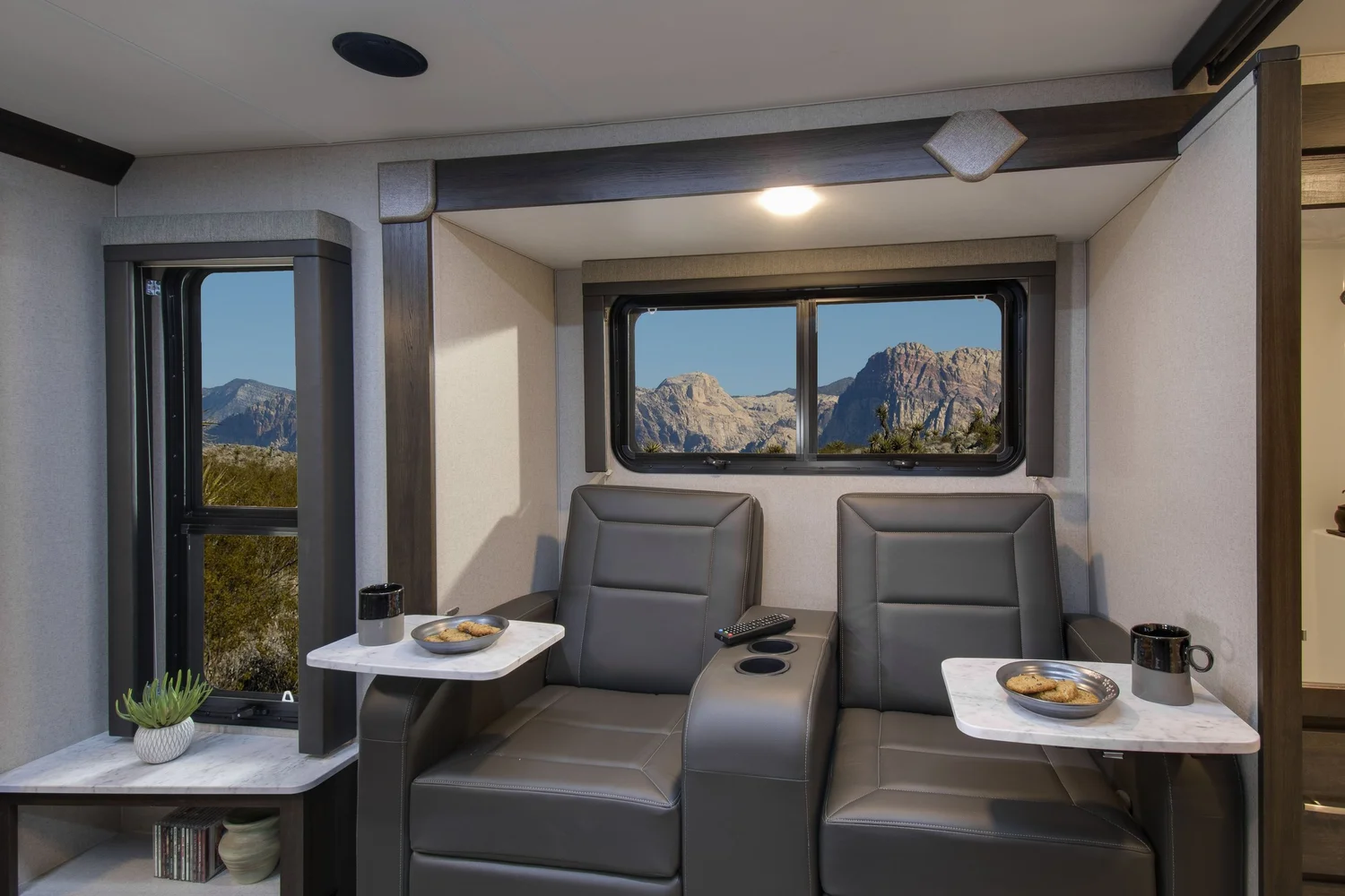Eagle Cap Campers — AM
