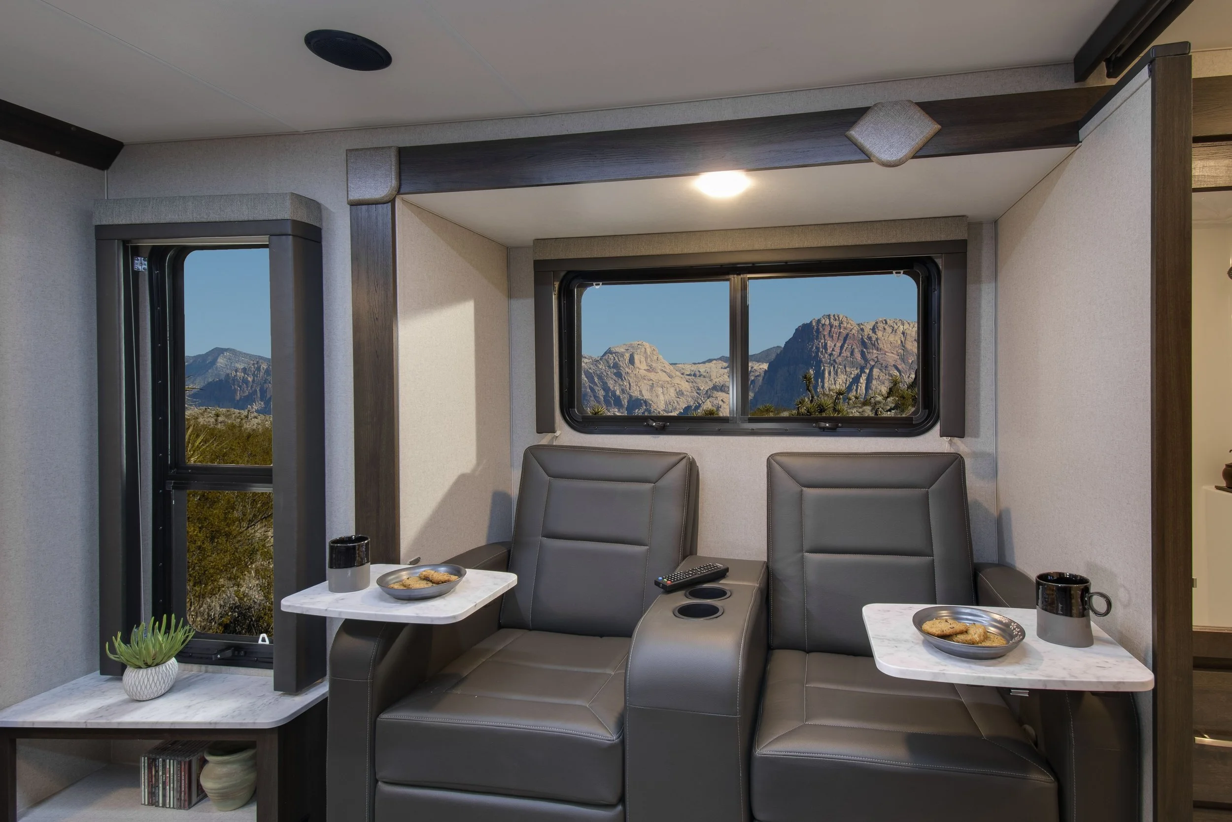 Eagle Cap Campers — AM