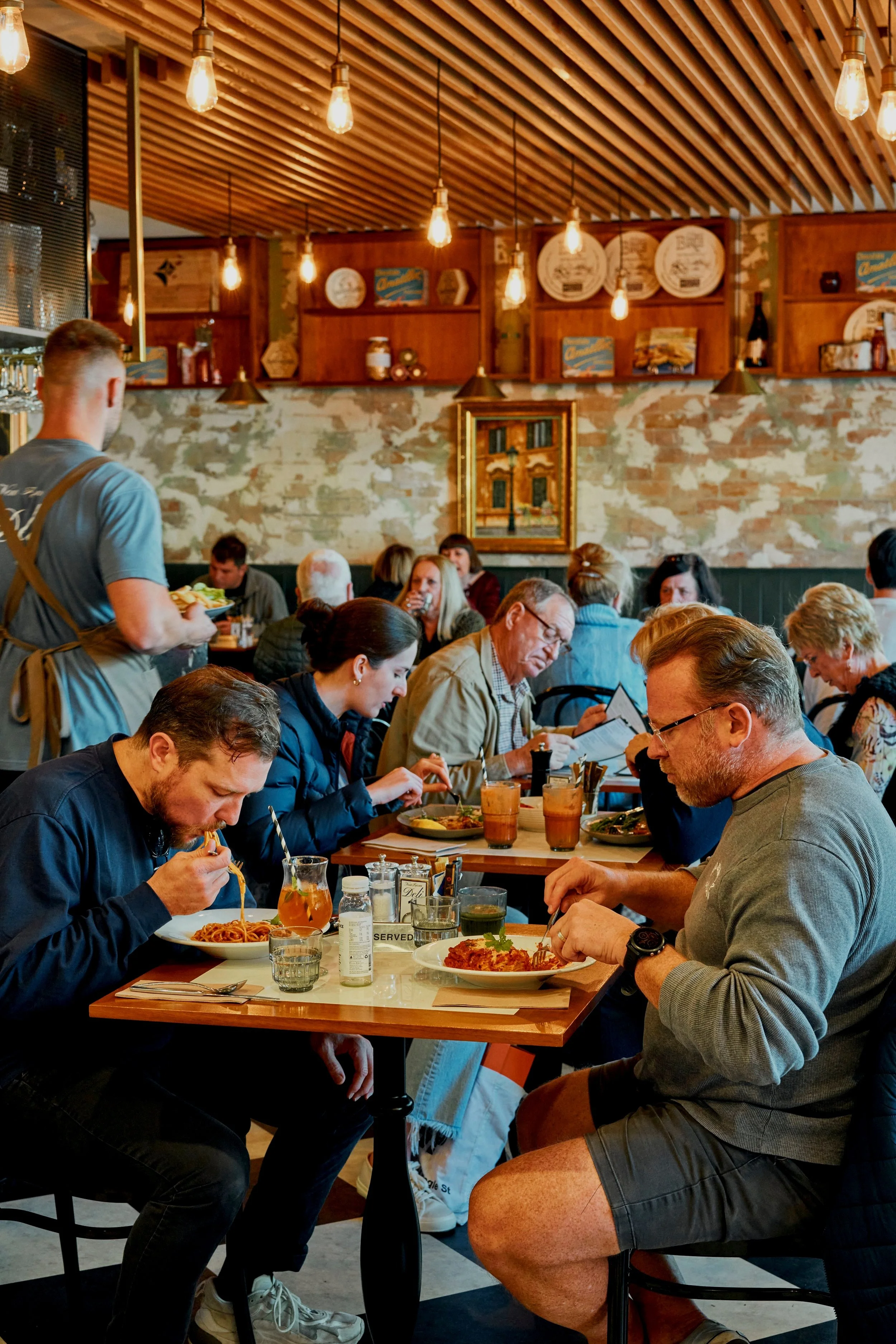 Cafe — New Farm Deli