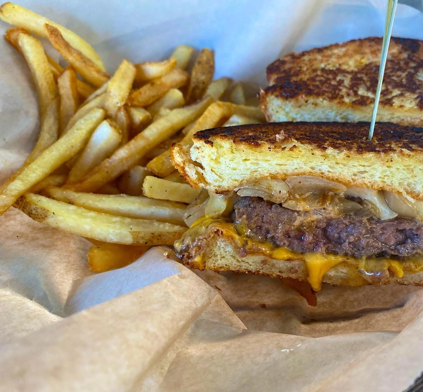 Twin Oaks — HopMonk Taverns