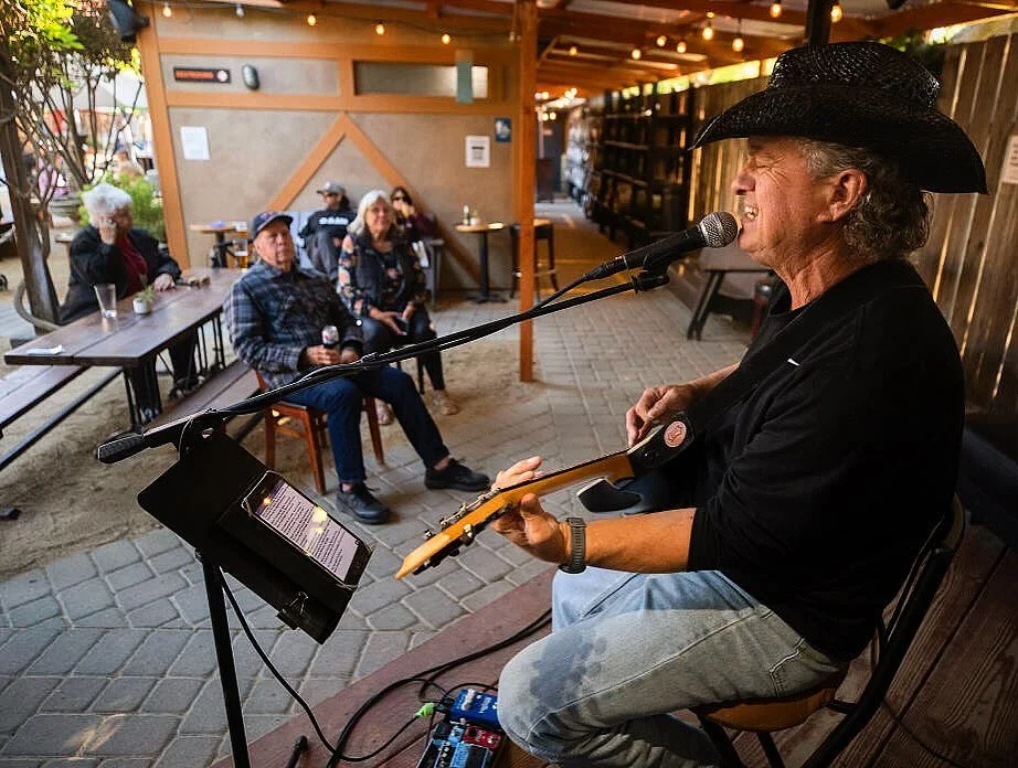 Novato — HopMonk Taverns