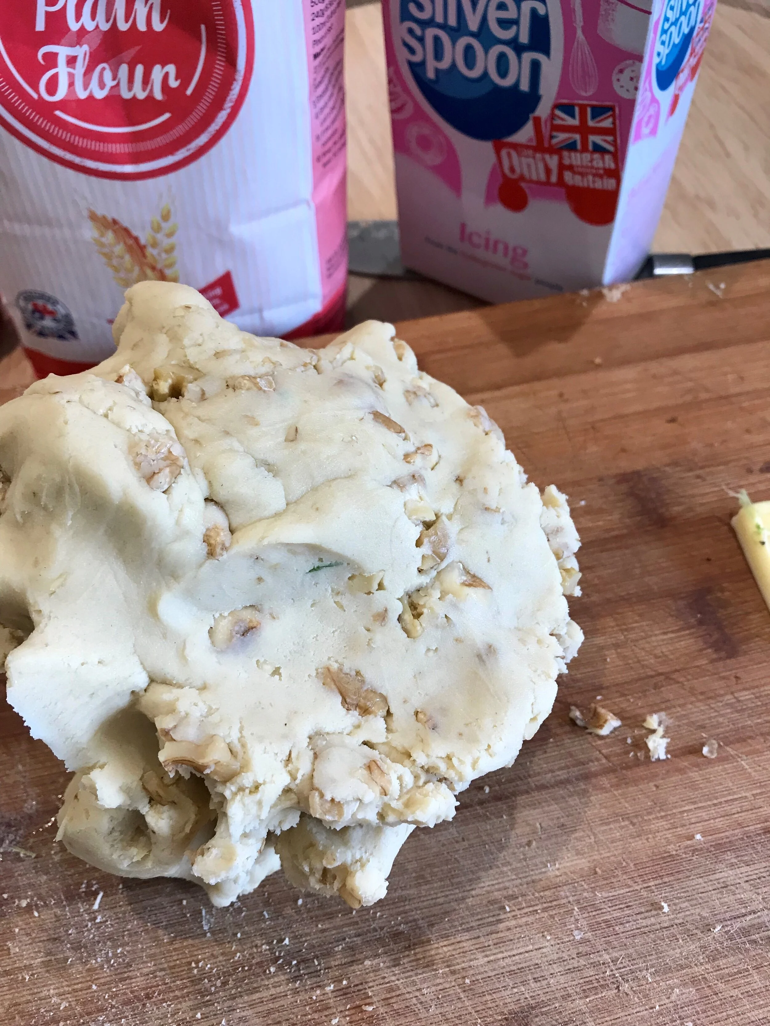 Recipe for Croatian Walnut Cookies | Lee & The Sweet Life