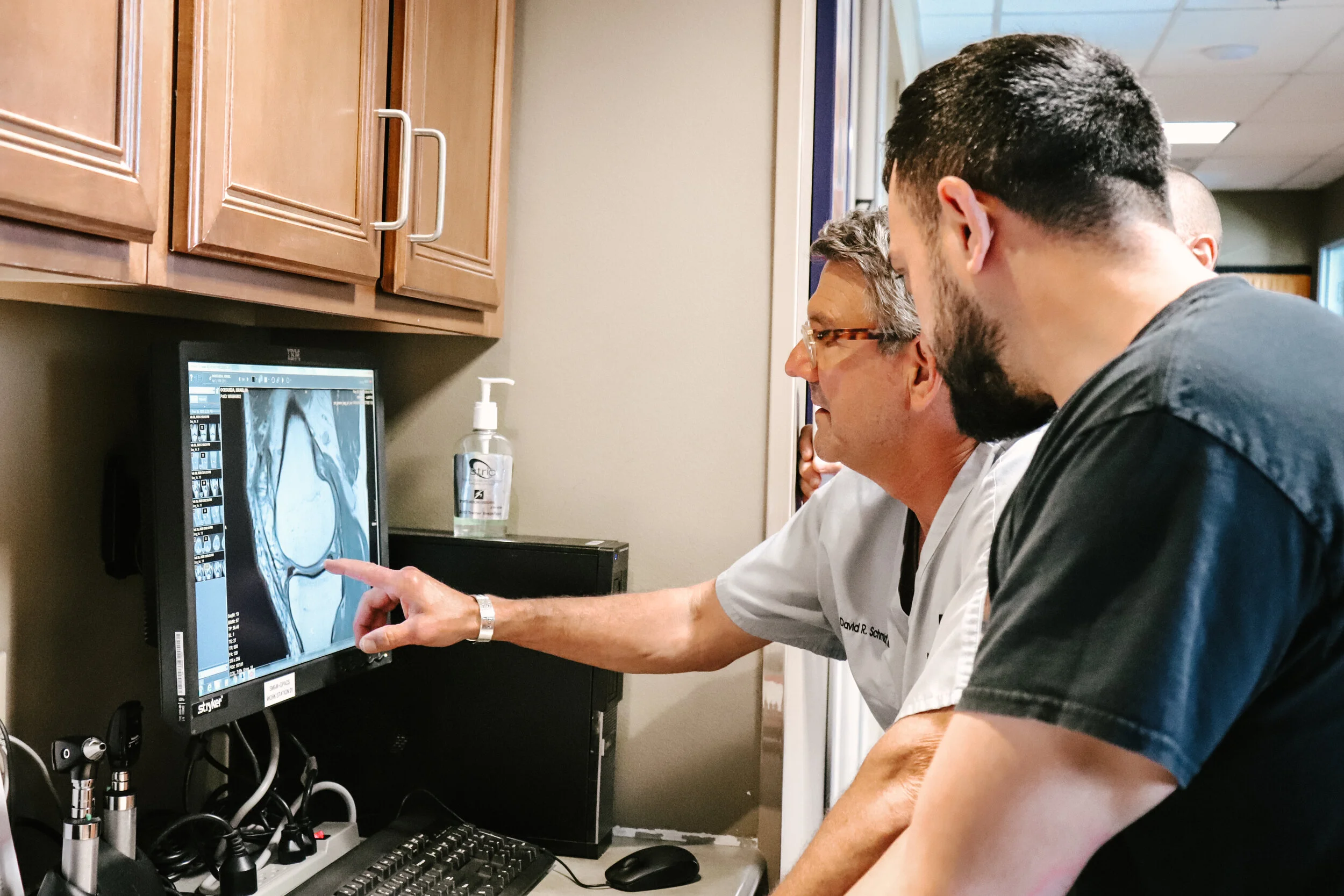 David R. Schmidt, M.D. — Sports Medicine Associates of San Antonio