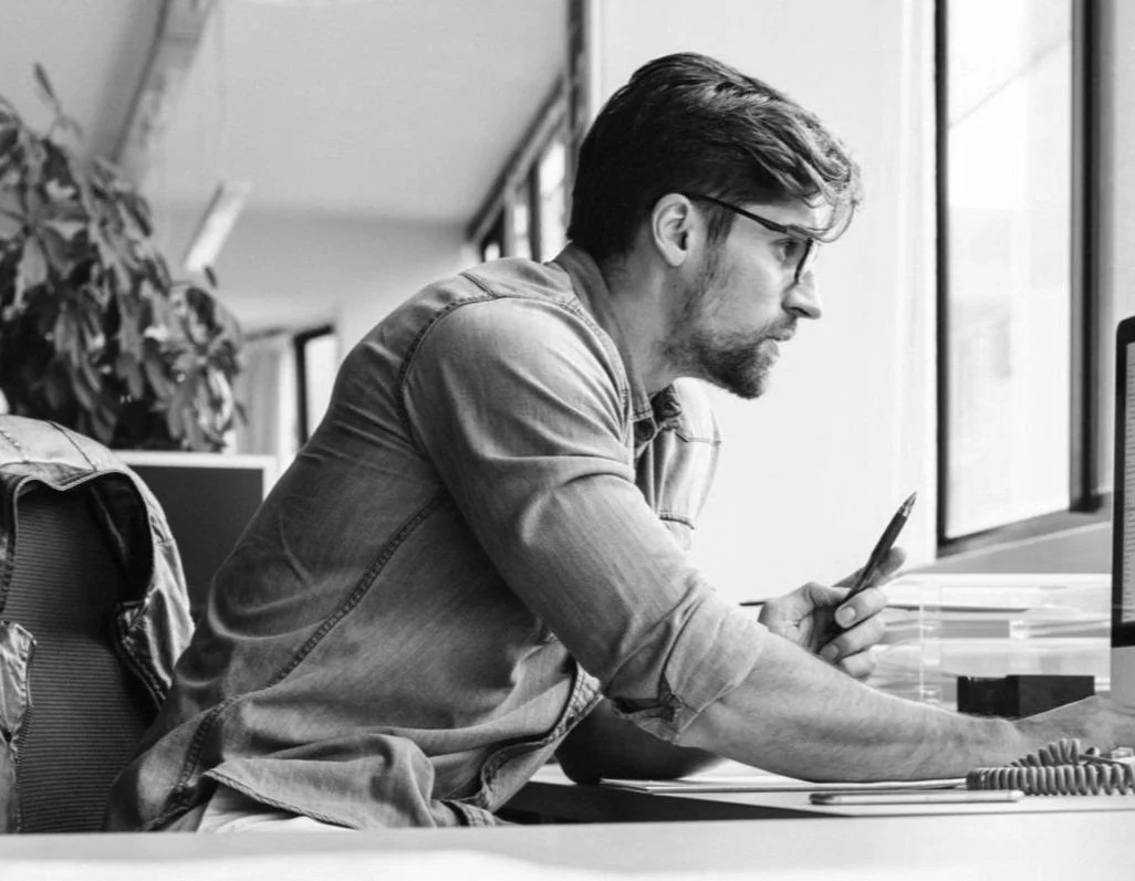 ENG Rates - Traduction - Révision - Correction - Rédaction - LINGUICOM