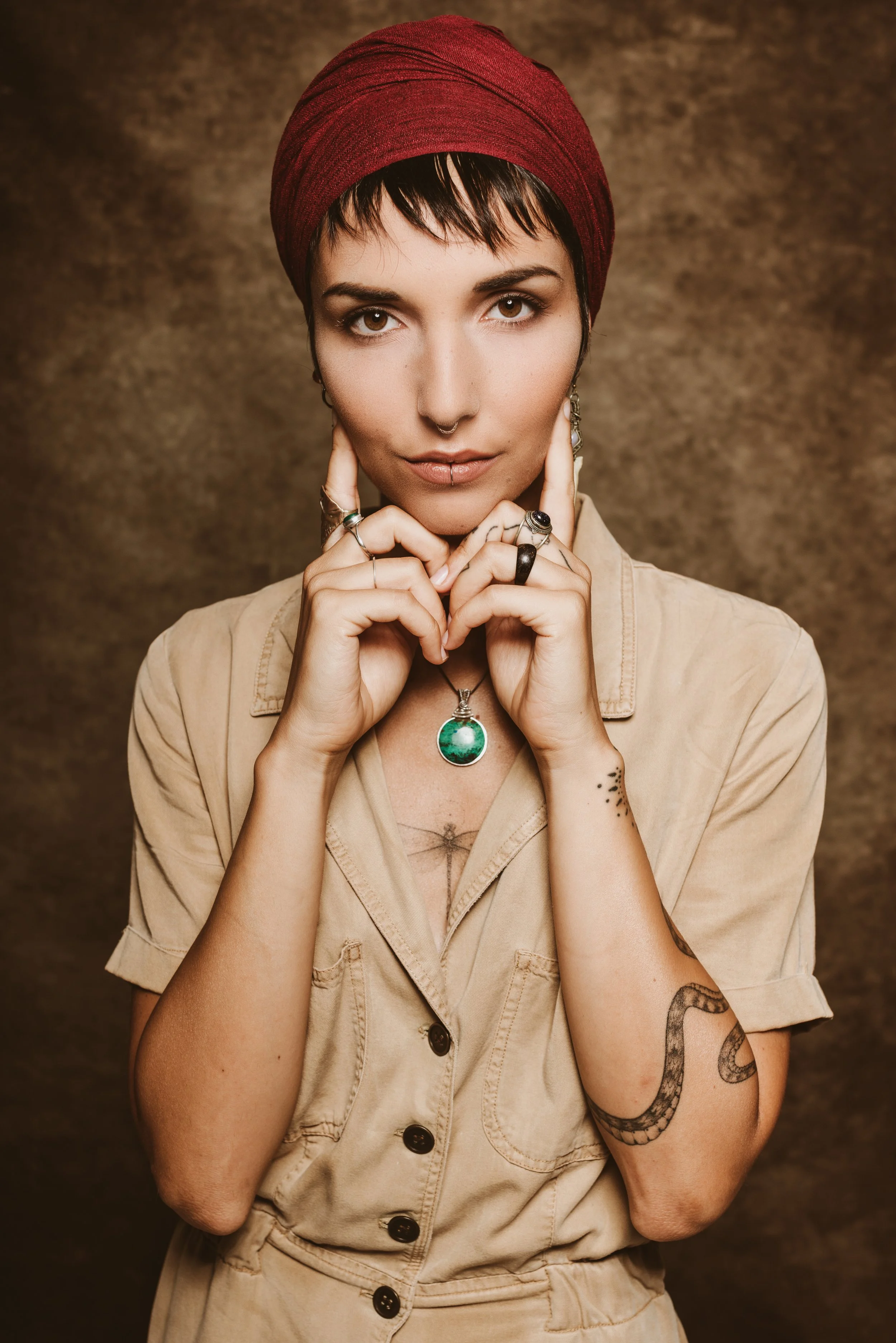 Faculty Bio - Komoco Dance — DI