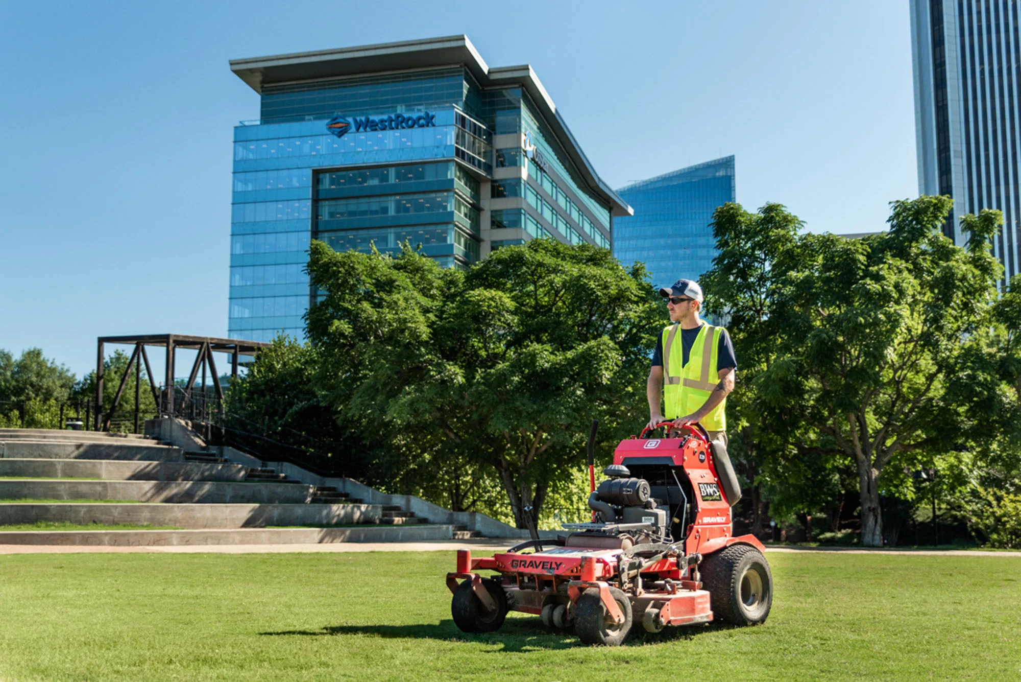 Commercial Maintenance — BWS Landscaping