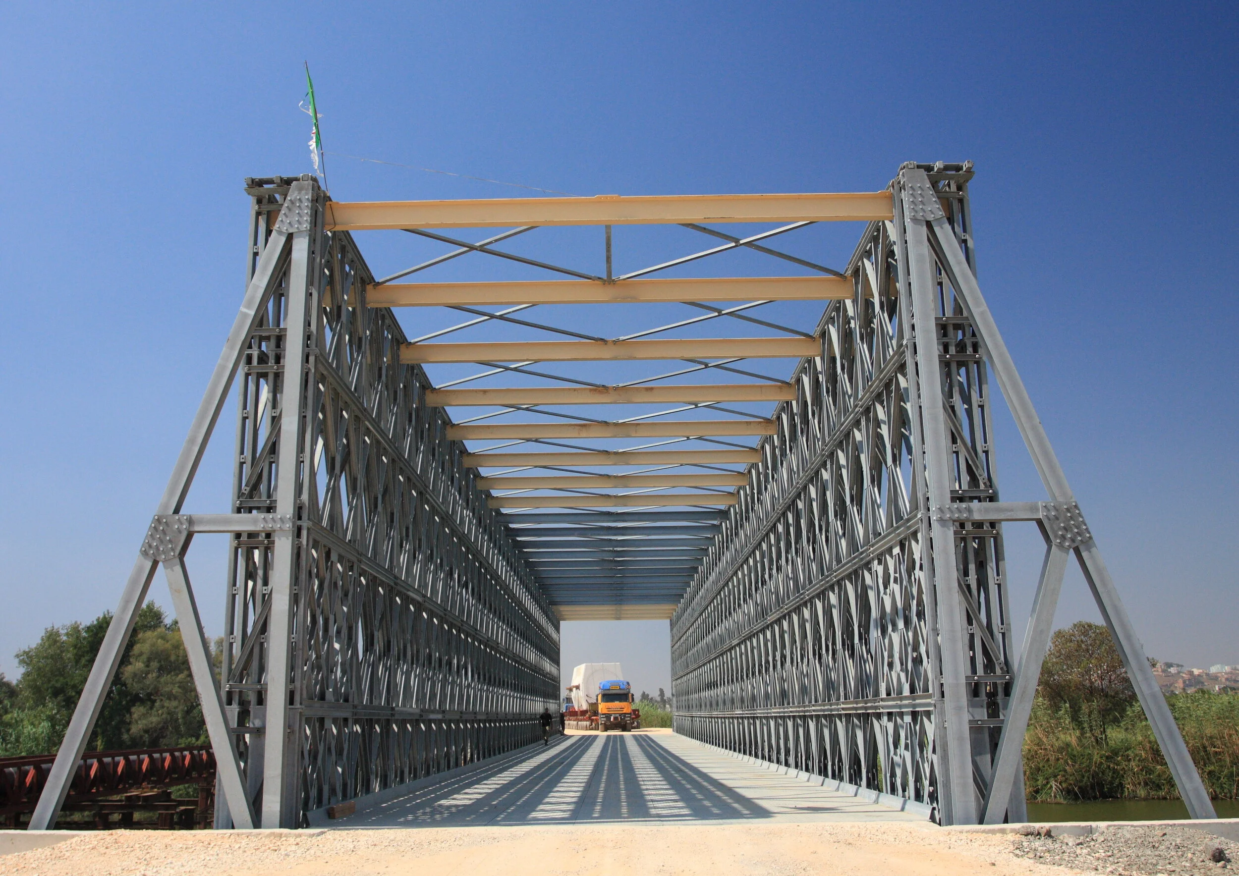 Panel bridges for heavy loads in Algeria — Waagner Biro Bridge Systems