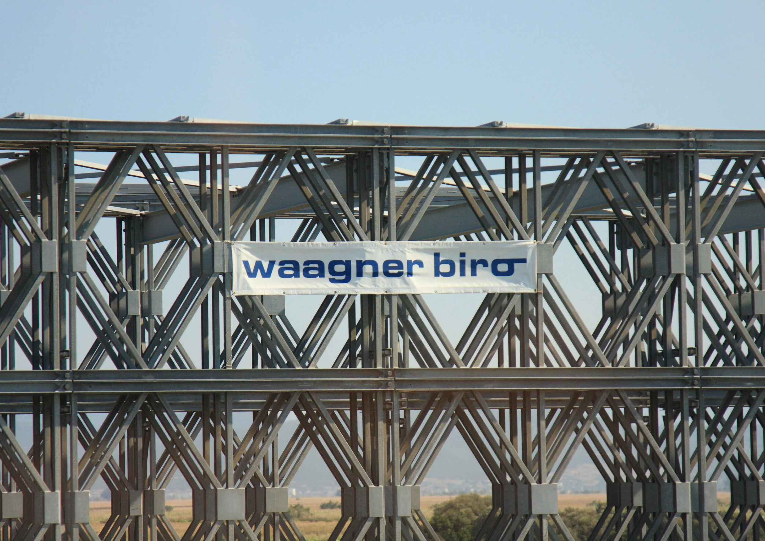 Panel bridges for heavy loads in Algeria — Waagner Biro Bridge Systems