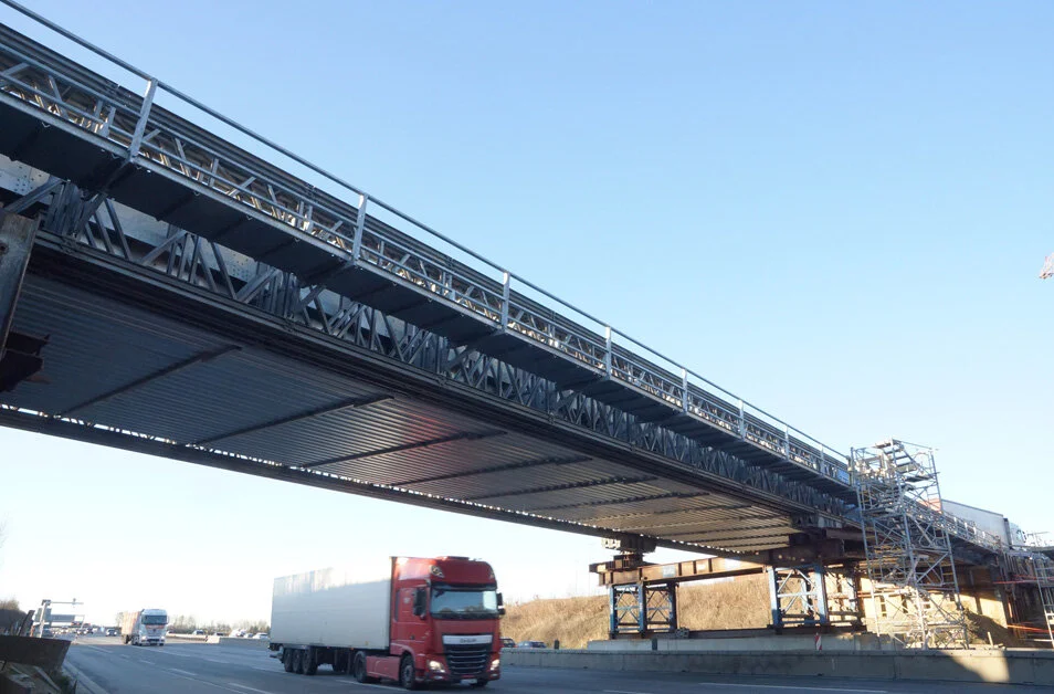Panel (Bailey) Bridges — Waagner Biro Bridge Systems