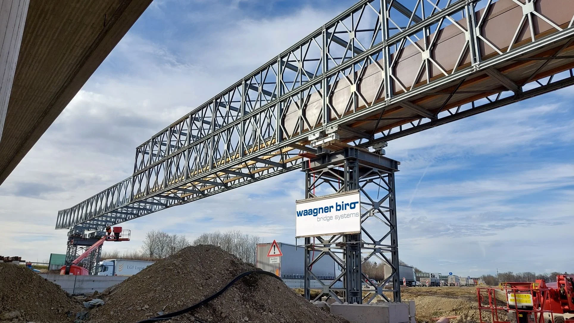 Panel (Bailey) Bridges — Waagner Biro Bridge Systems