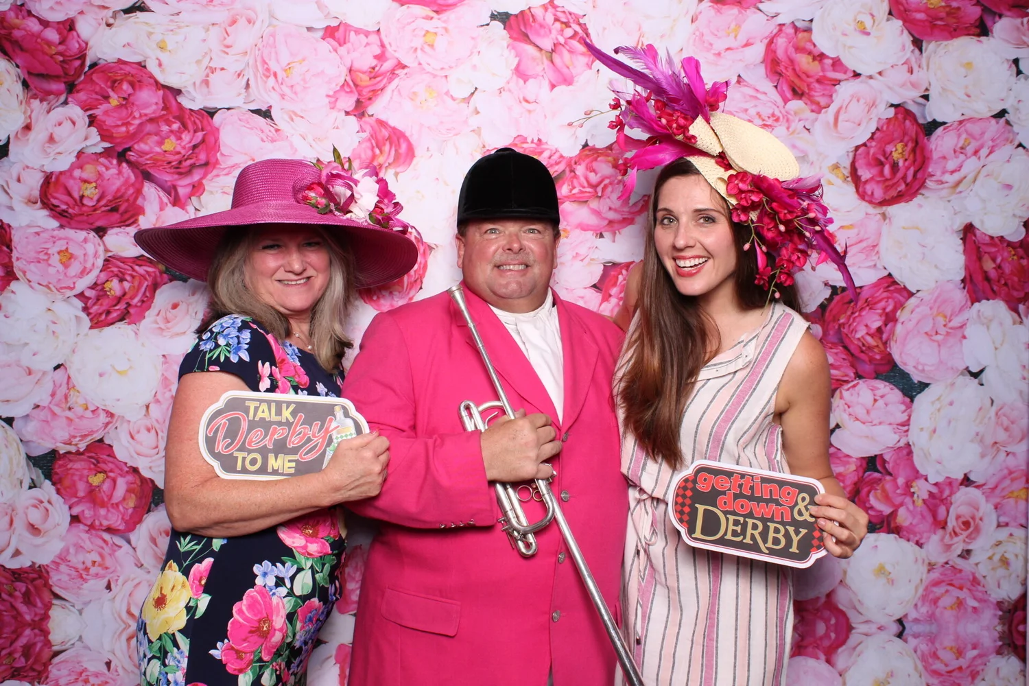 Louisville Photo Booths — Rivertown Photo Booths
