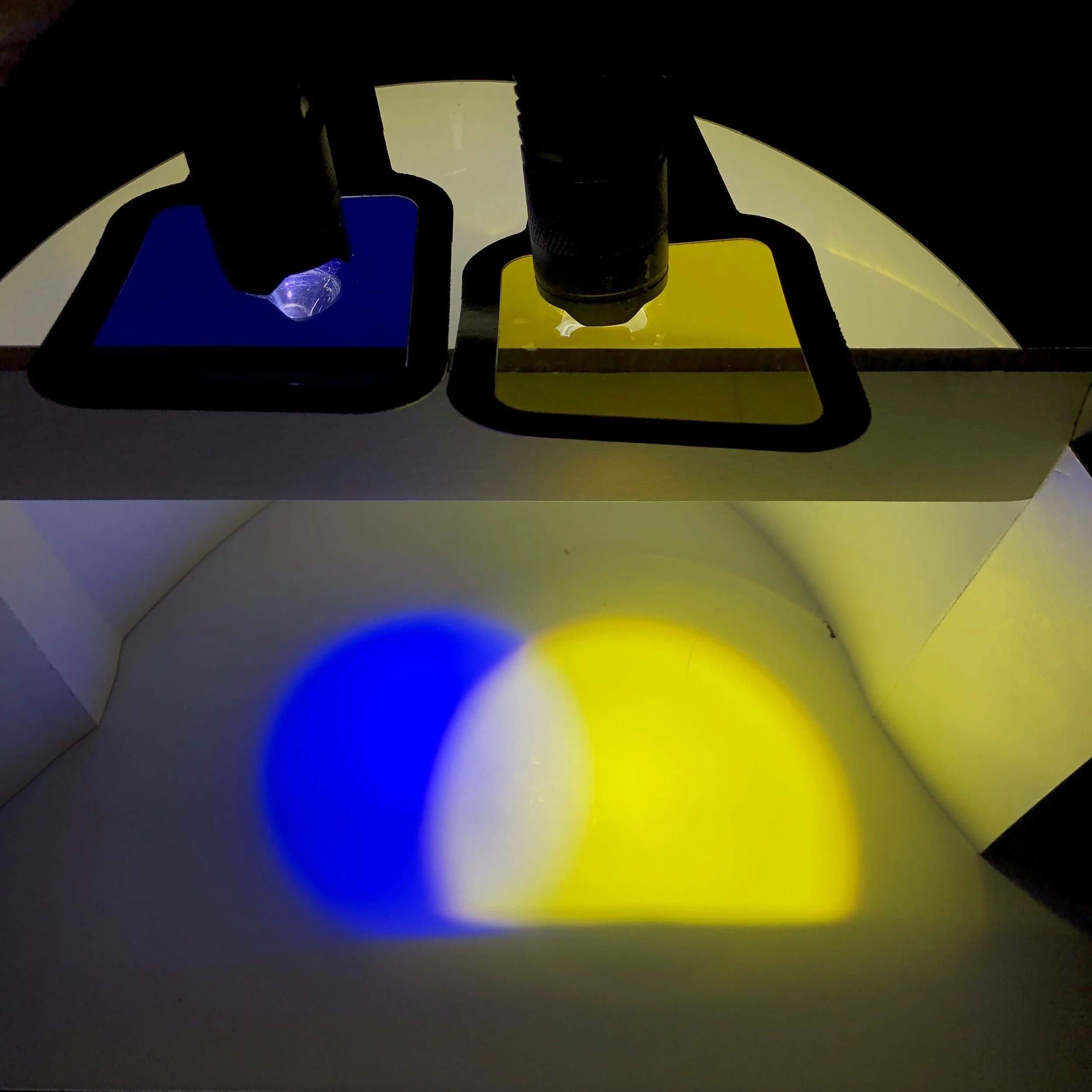 Comparative Mixing Explained — Colour Literacy Project