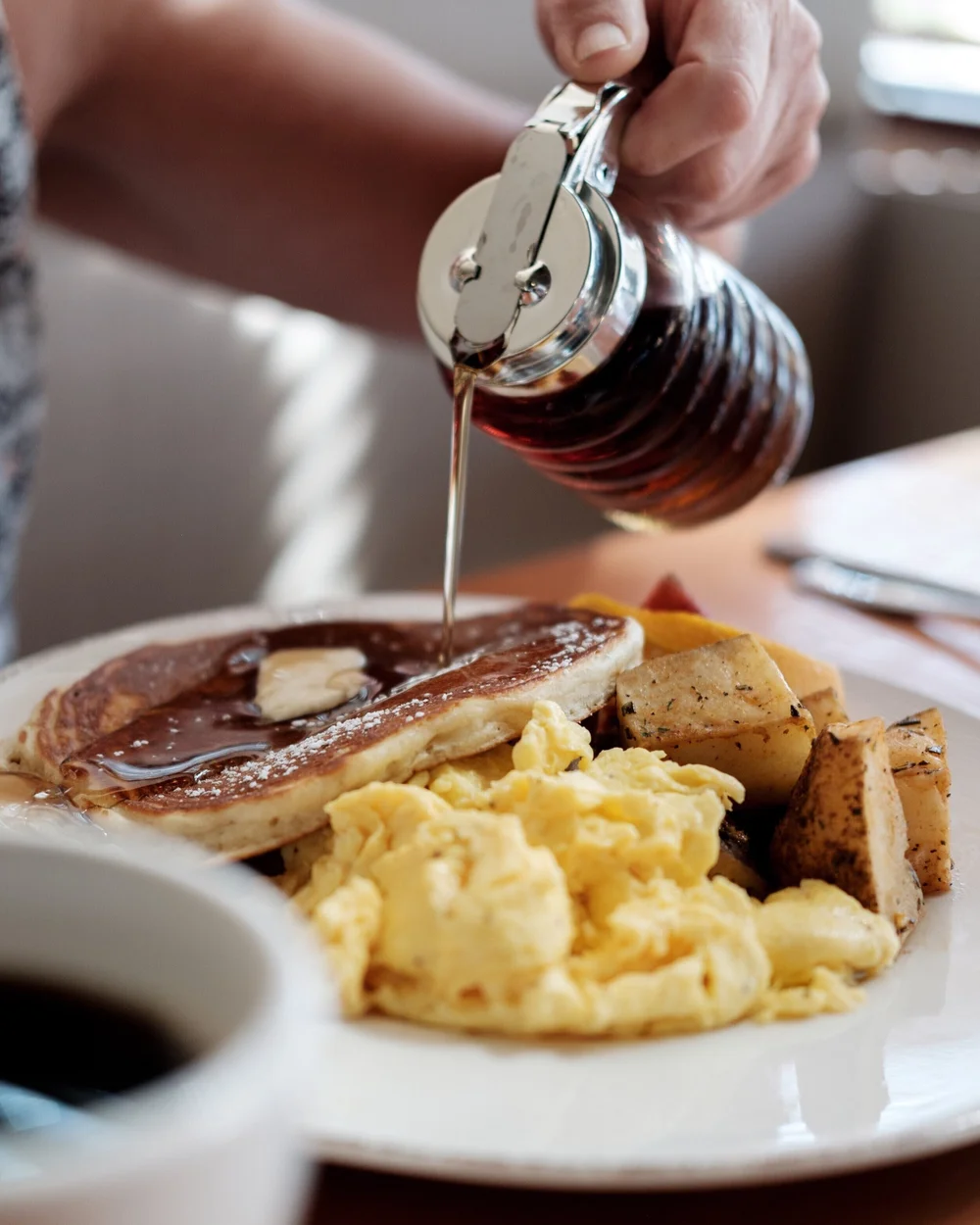Specials & Promotions — Mason Jar Kitchen & Bar