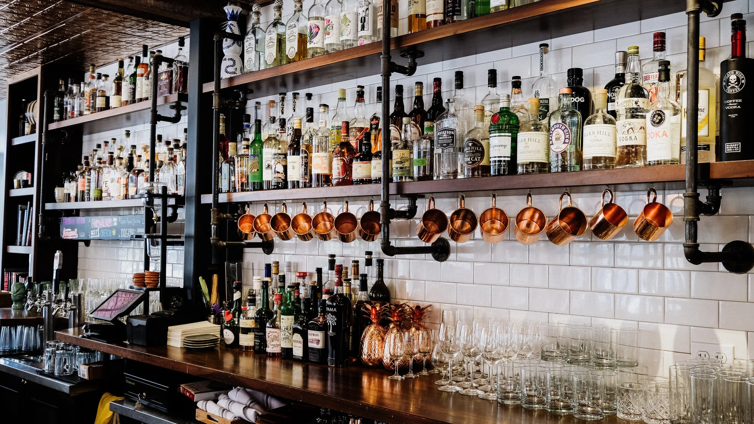 Settle Down Tavern - Private Dining