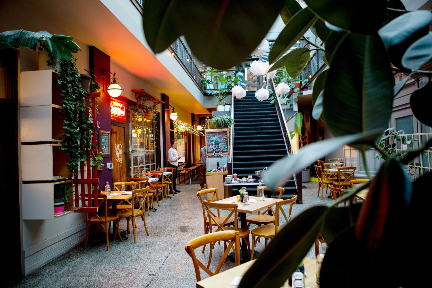 Settle Down Tavern - Reserve a table wedding reception date night