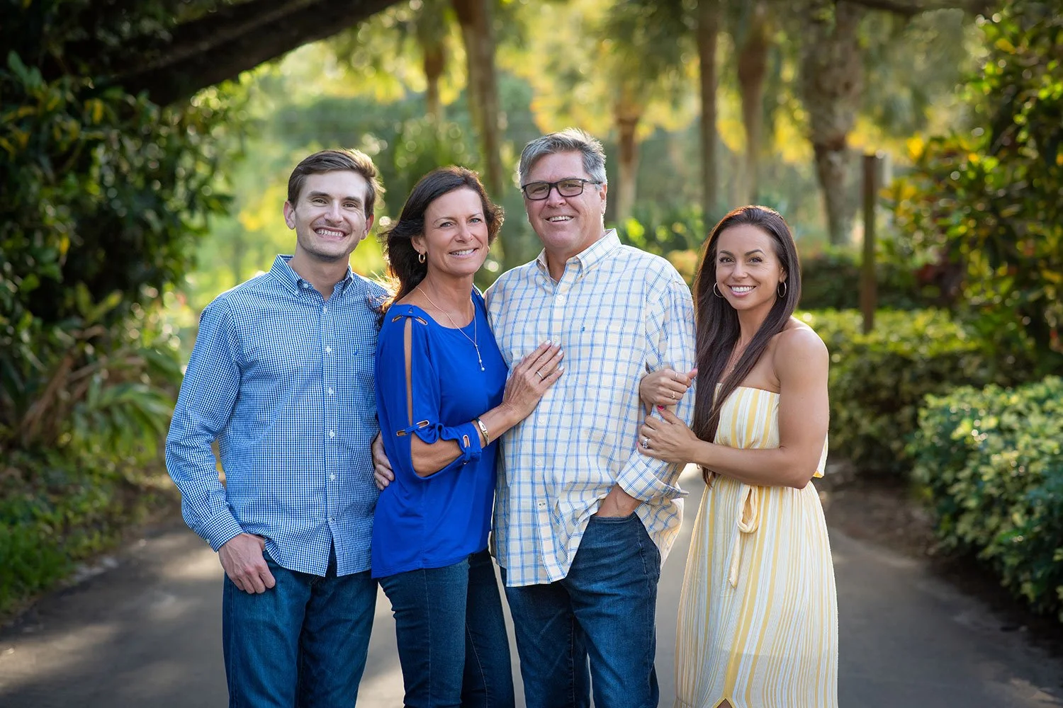 Family Portrait Poses For 4 Adults