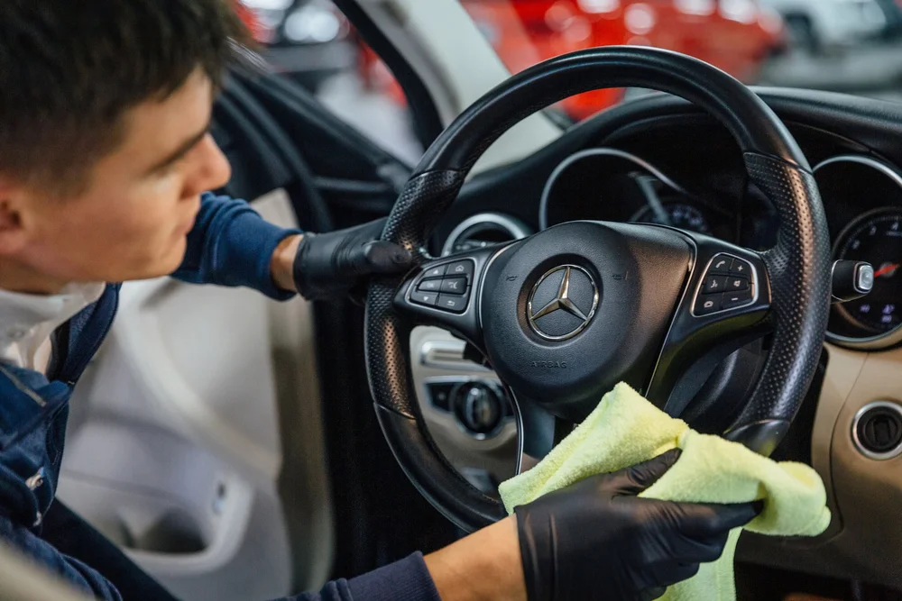 WA - Seattle — Sameday Auto Scratch and Dent Repair